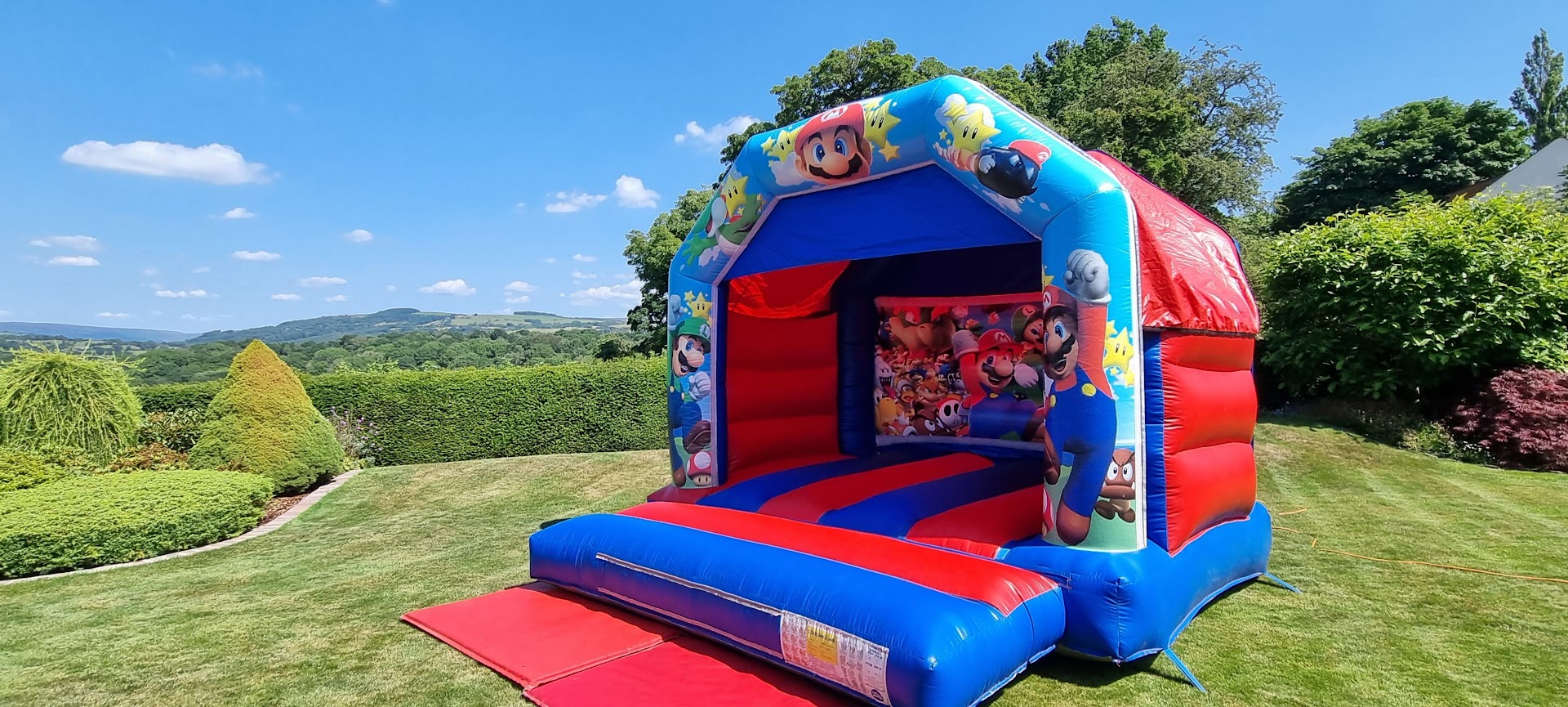 Super Mario Bouncy Castle For Hire - Born 2 Bounce