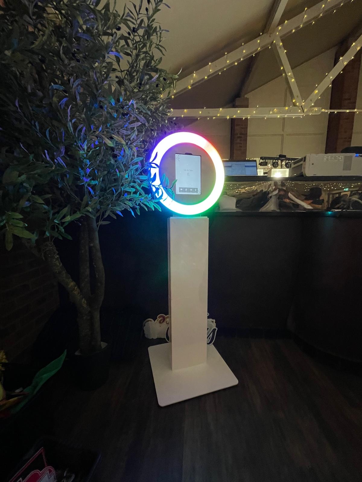 Digital Selfie Pod - Hire in Chorley | S.J. Enterprises Chorley limited