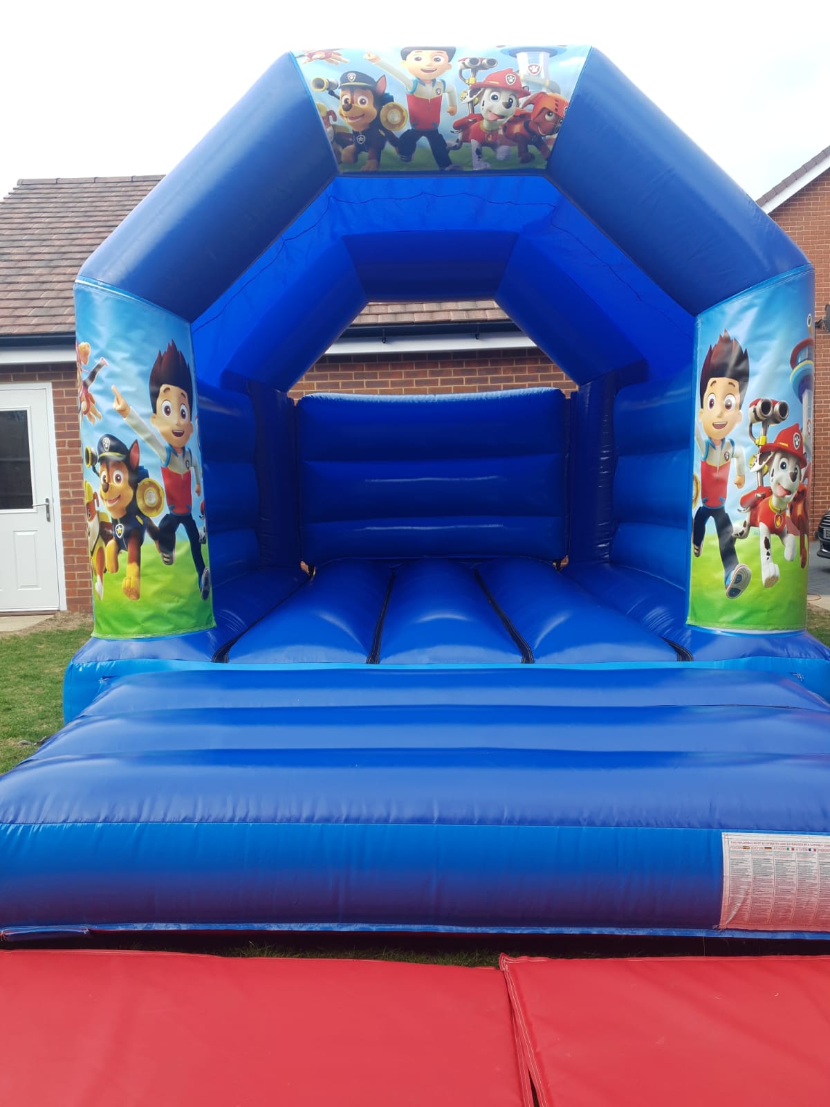 Disco Inflatables - Bouncy Castle, Hot Tub and Party Equipment Hire in ...