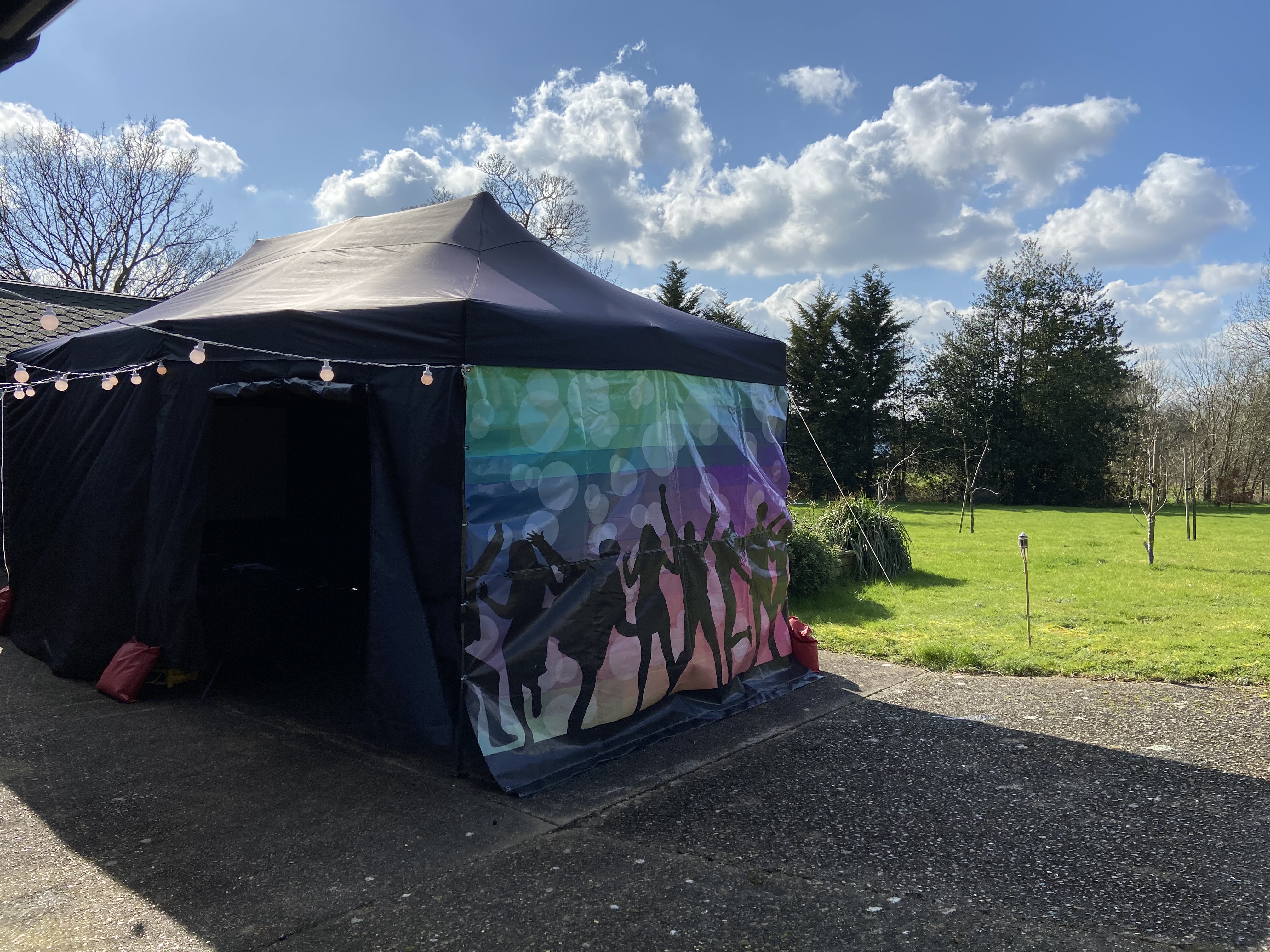 Karaoke And Disco Party Tent LARGE Includes Overnight Hire karaoke-and-disco-party-tent-large-includes-overnight-hire