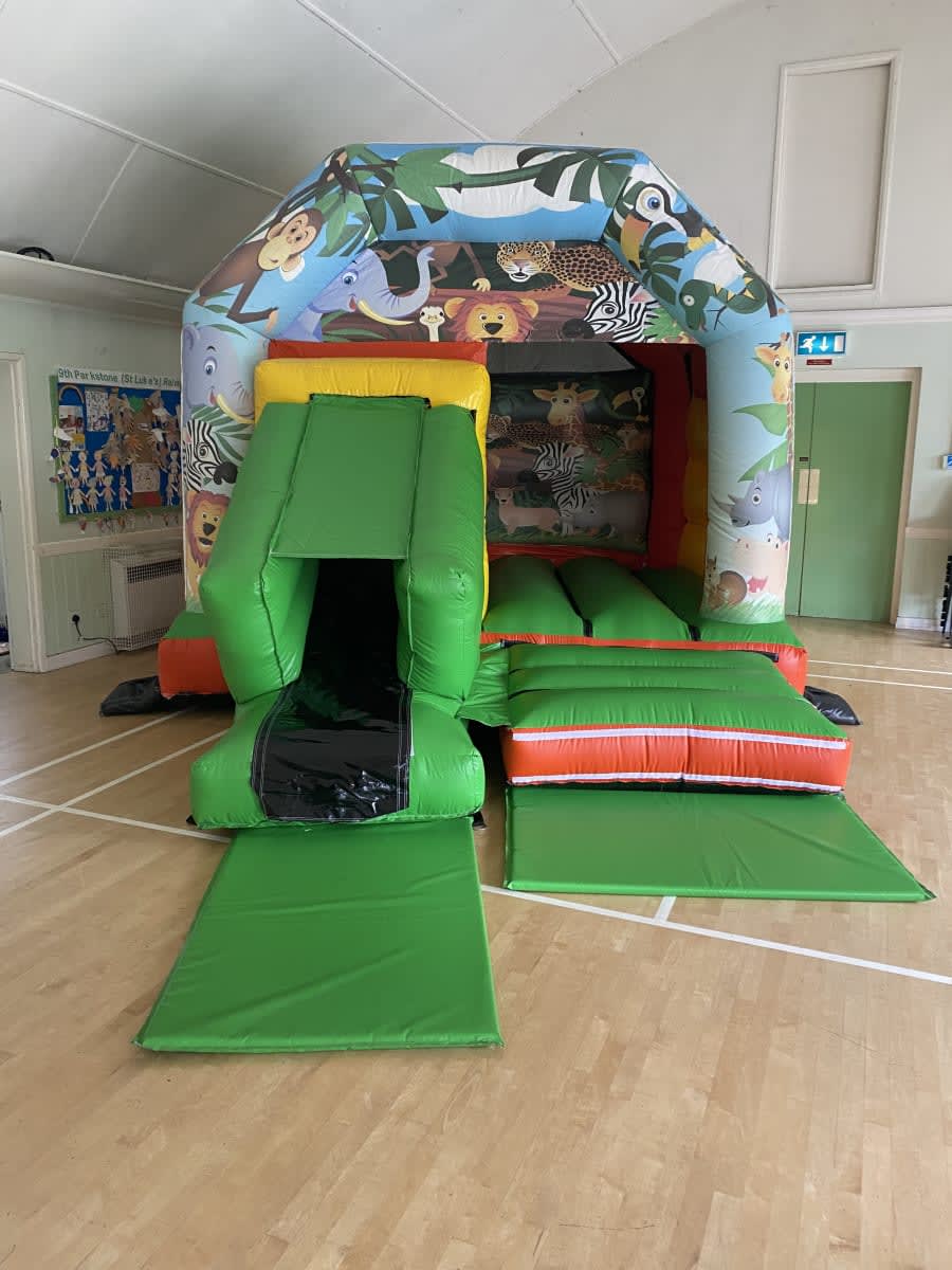 Bouncy Castle Friendly Hall's (For Hire) - Hire, Balloon Displays ...
