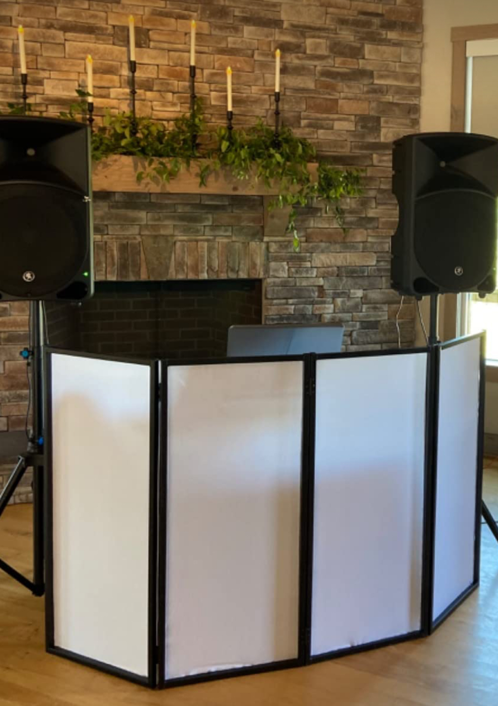 DJ Booth (portable) - Bounce House Rental in Albany, Leesburg, Dawson ...