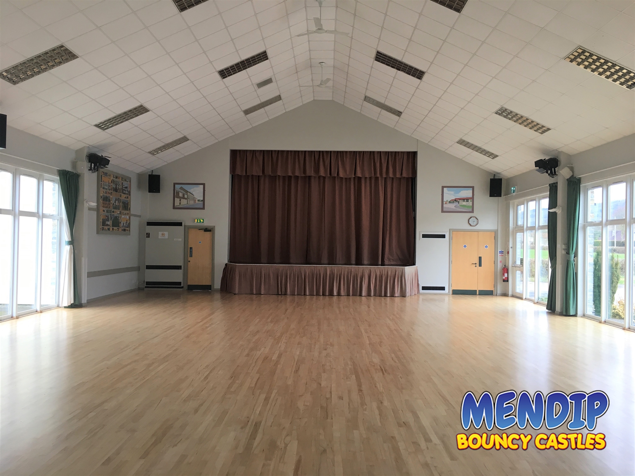 Meadway Hall Compton Dundon - Bouncy Castle, Inflatable Slides & Soft ...