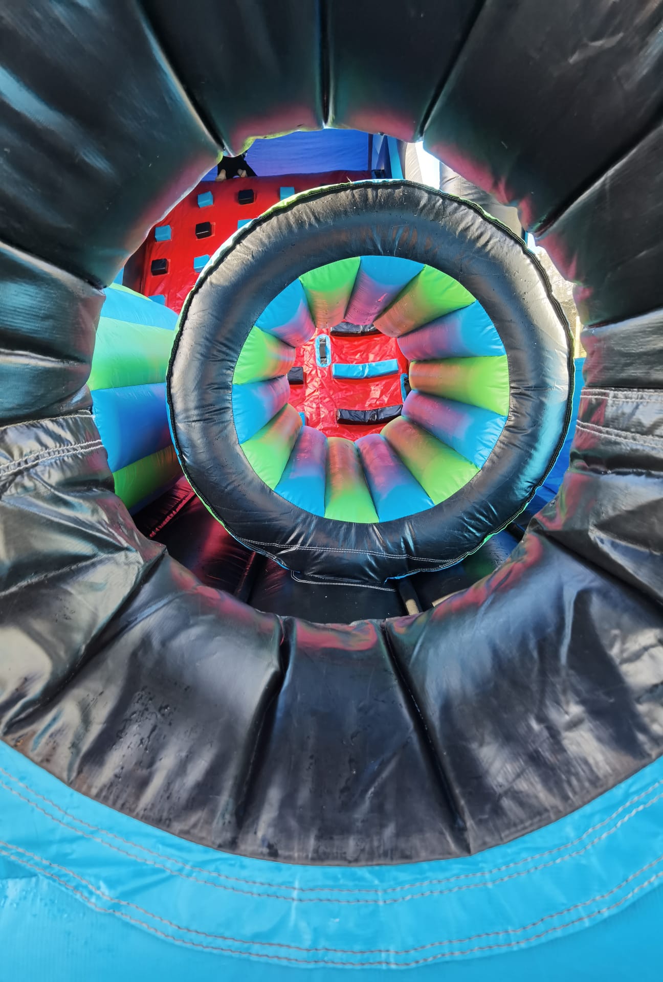 Dangerzone Blue Obstacle Course/Slide 55ft X 15ft - Hire in Louth ...