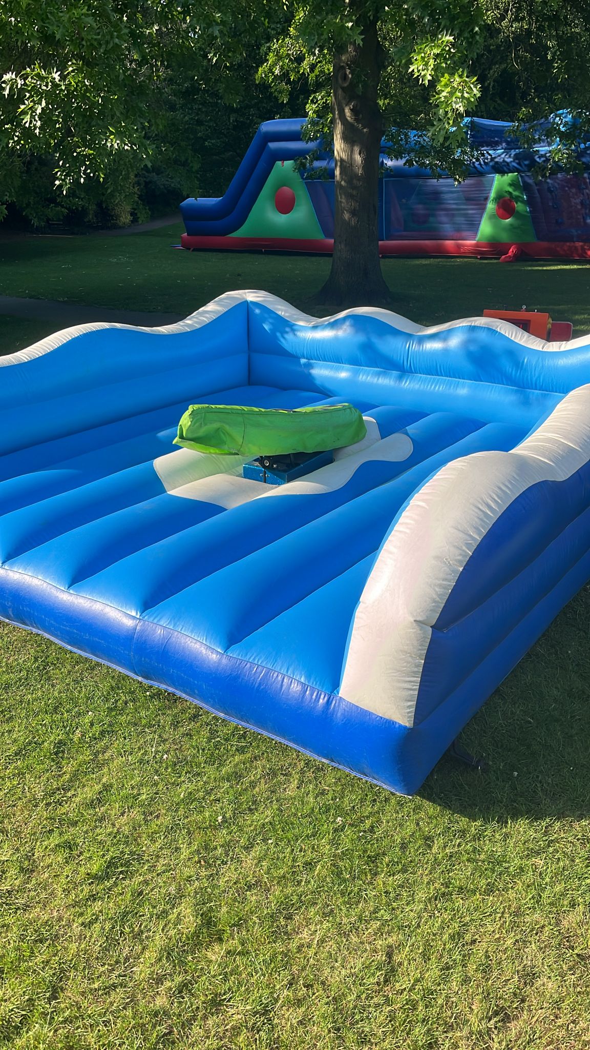 Surf Simulator Hire,Surfing Simulator Game For Rental,Essex,London,UK