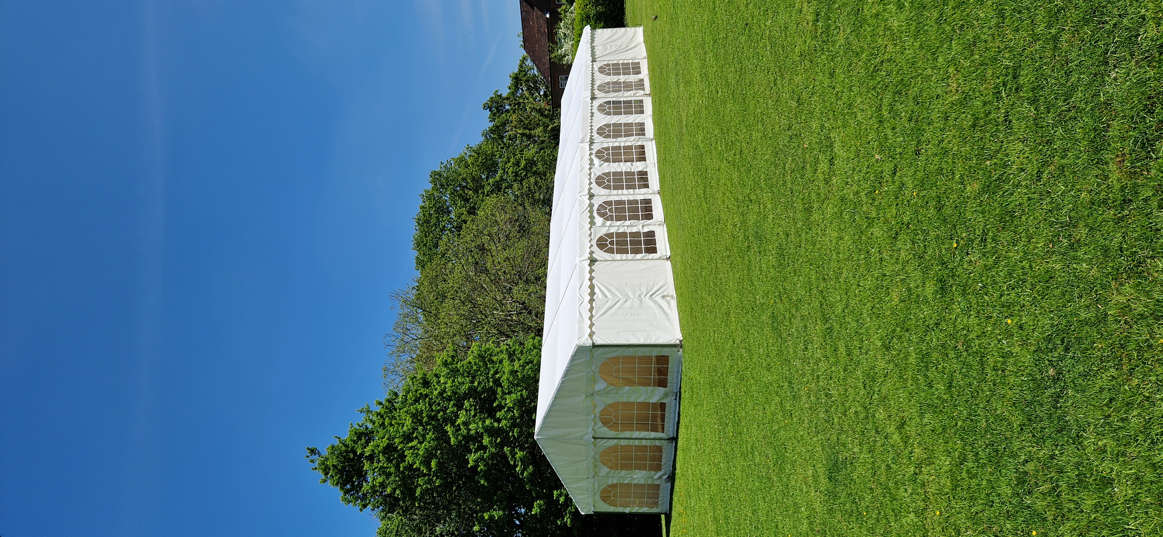 6m x 18m Clear Span Marquee - Bouncy Castle Hire in Crawley, West ...