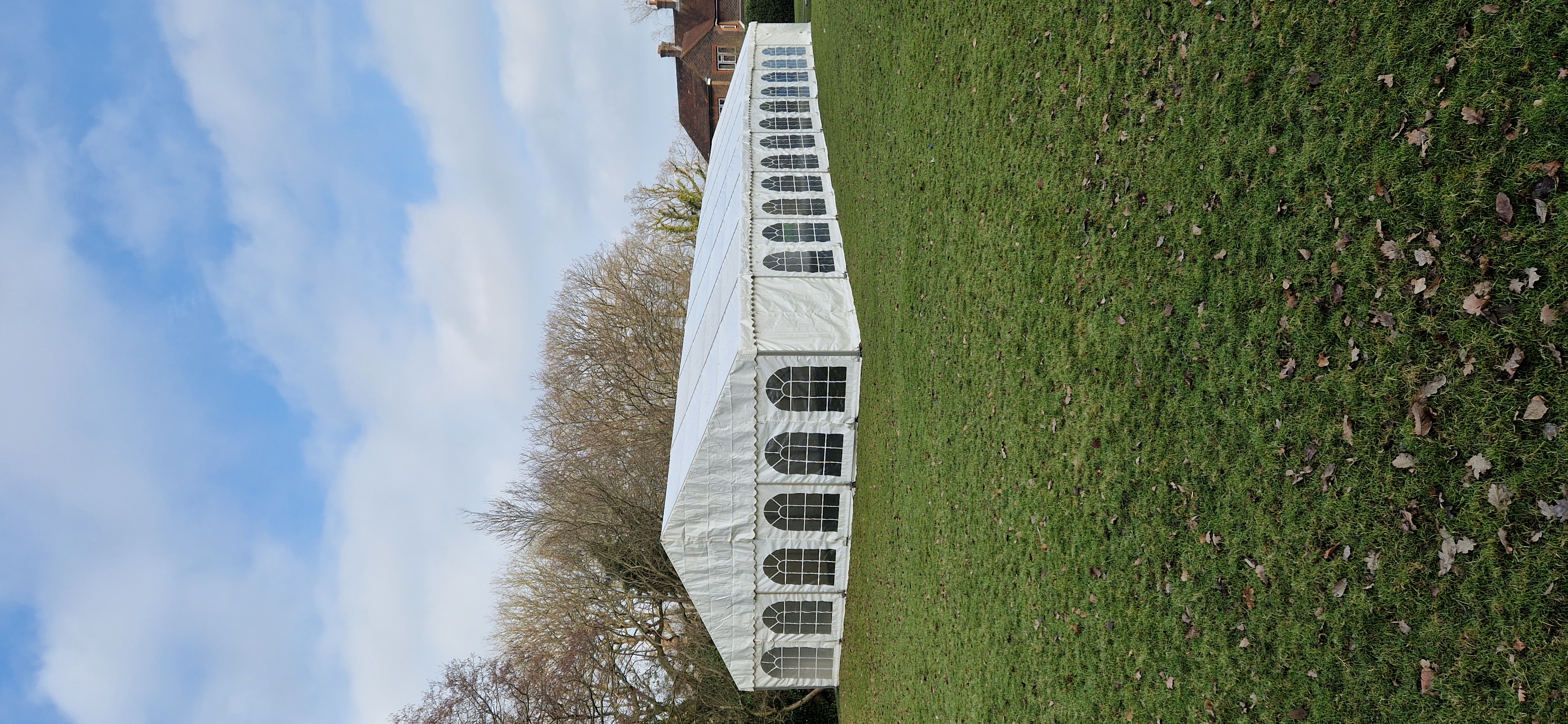 9m x 27m Clear Span Marquee - Bouncy Castle Hire in Crawley, West ...