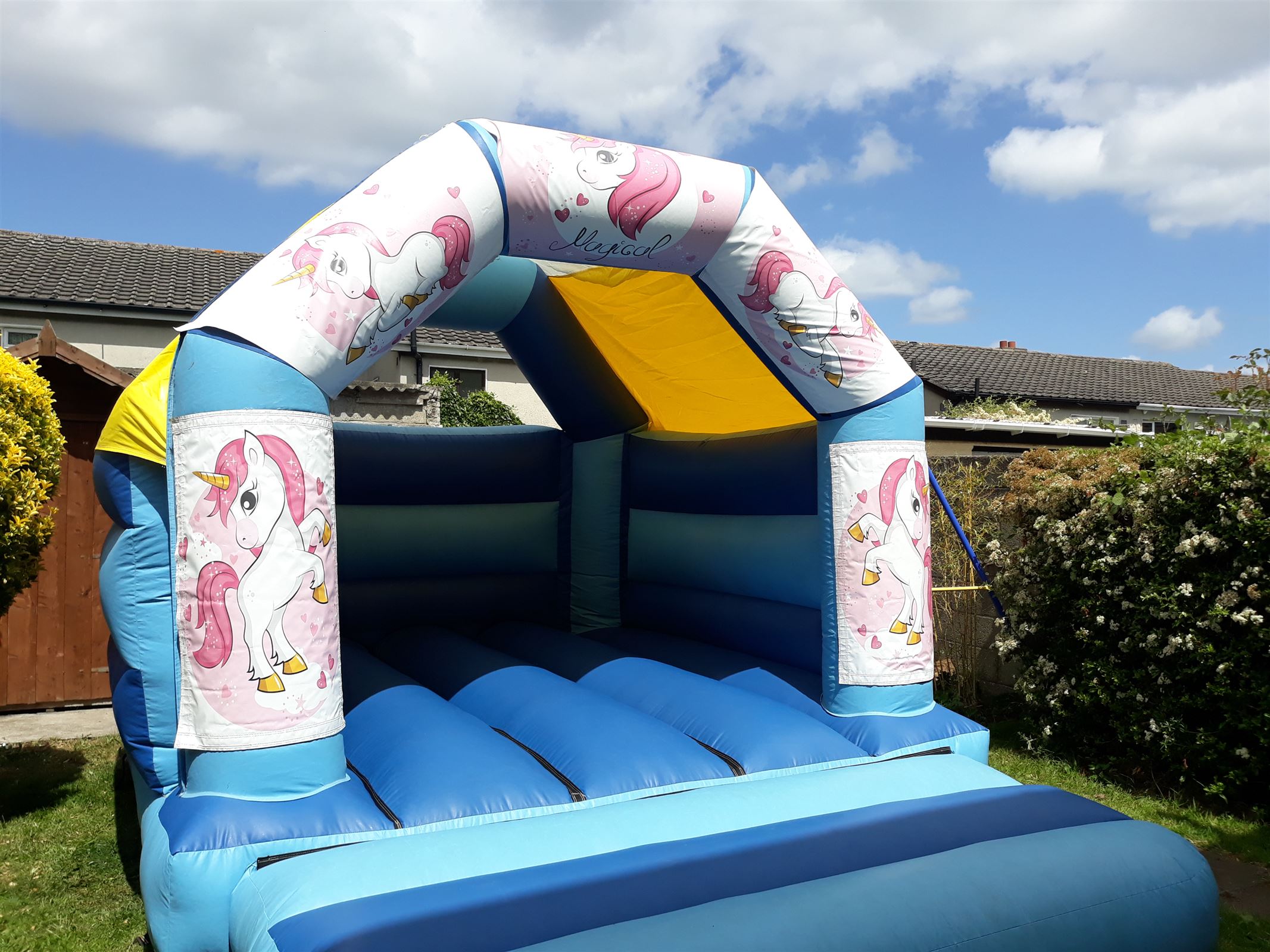 Bouncy Castles - Bouncy Castle Hire , Food Machines for hire in Leixlip ...