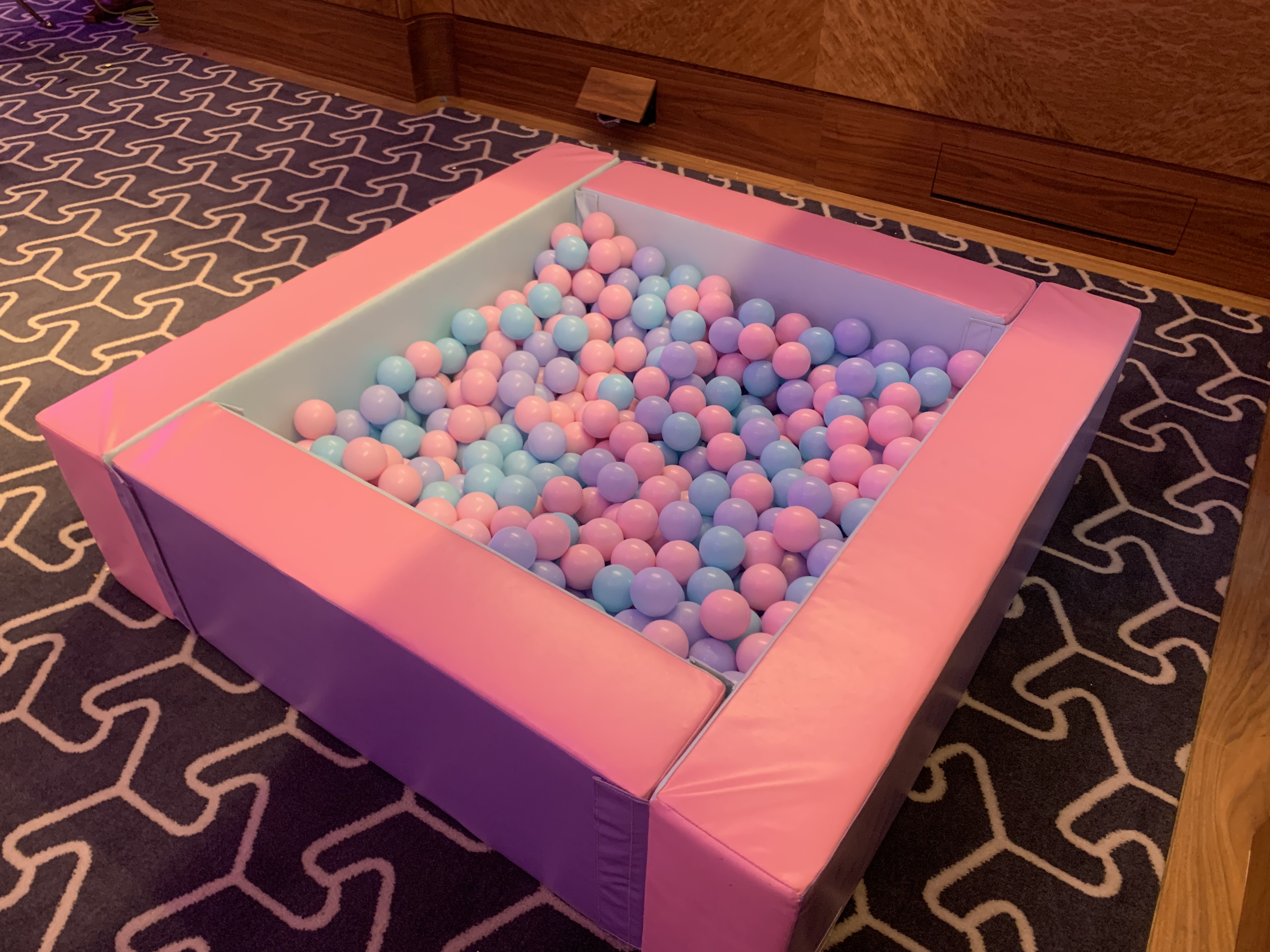 Pastel Ball Pond | Soft Play & Ball Pit Hire London | Dancing Cubs