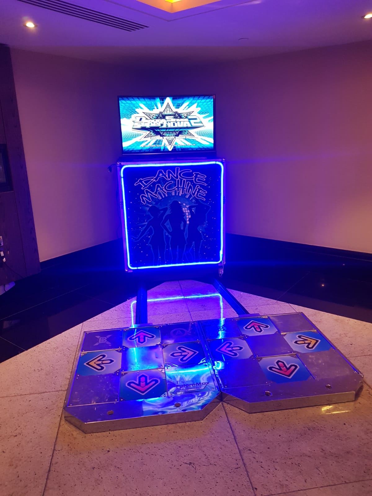 Dance Machine Hire,Arcade Dance Machine, Rent DDR Machine,Essex,London