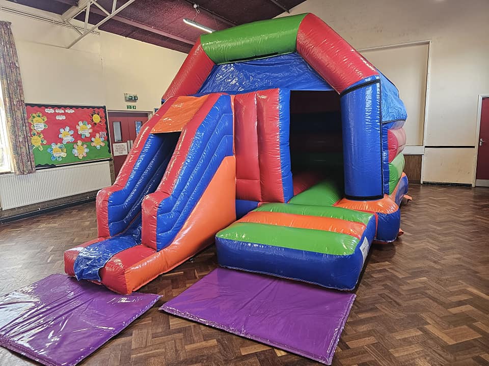 Slide Castles Hire in Greenwich - www.charlies-crazybouncycastles.co.u