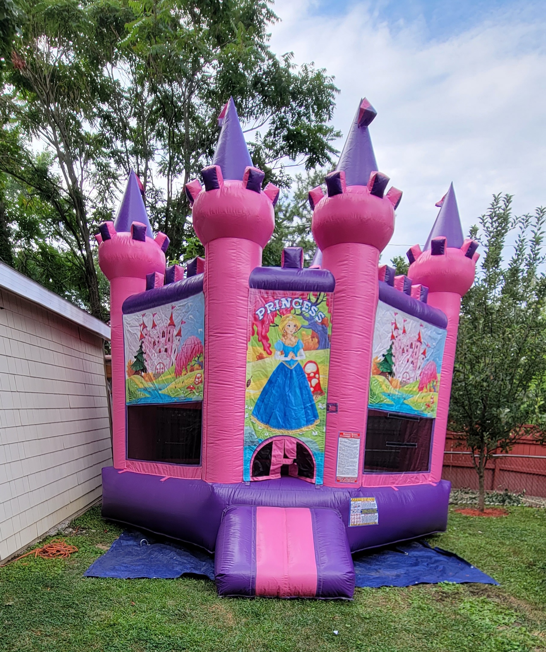 Moonbounces - Hire in Maryland | AK Party Rentals