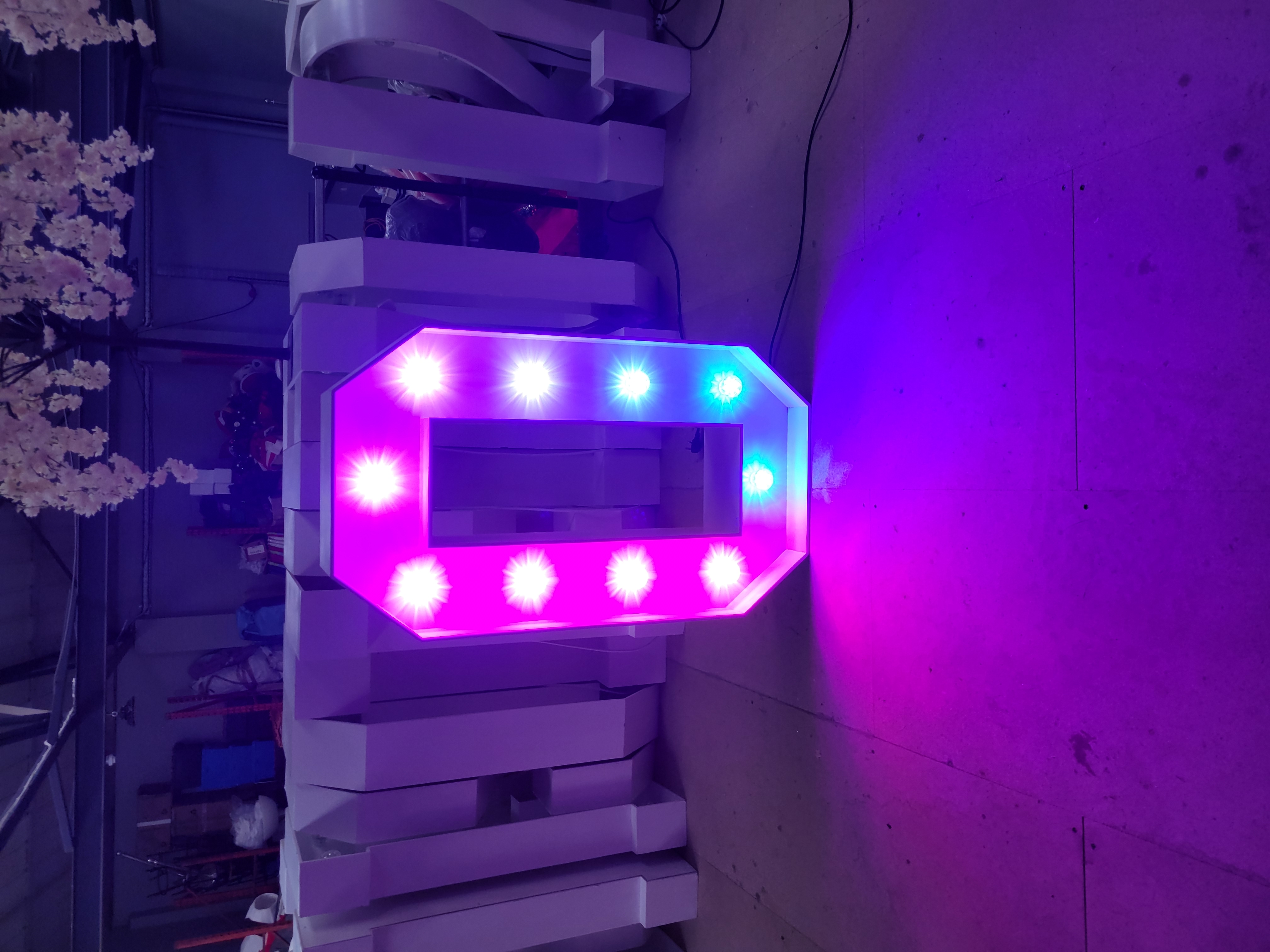 LED 0 - Entertainment Hire in City Of Glasgow | Wee Tait Entertainment