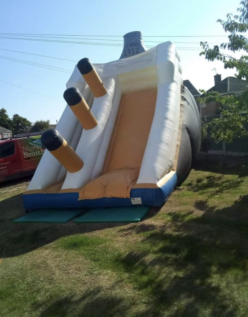 Titanic Slide - Hire in Lincoln | Lincs bounce