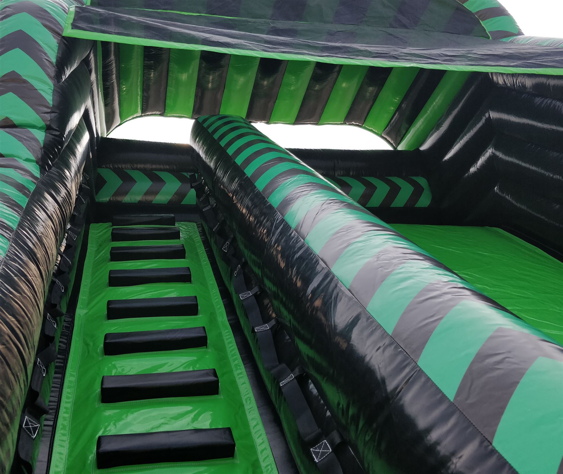 BBOL-037 - 25x15x20ft - Under 12ft platform - MEGA SLIDE - Hyper Slide ...