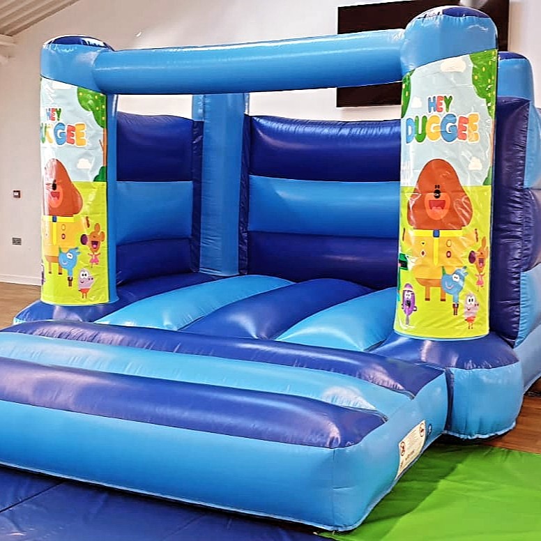 Hey Duggee H Frame Castle - Hire in Aylesbury | BONKERZzz Bouncy Castles