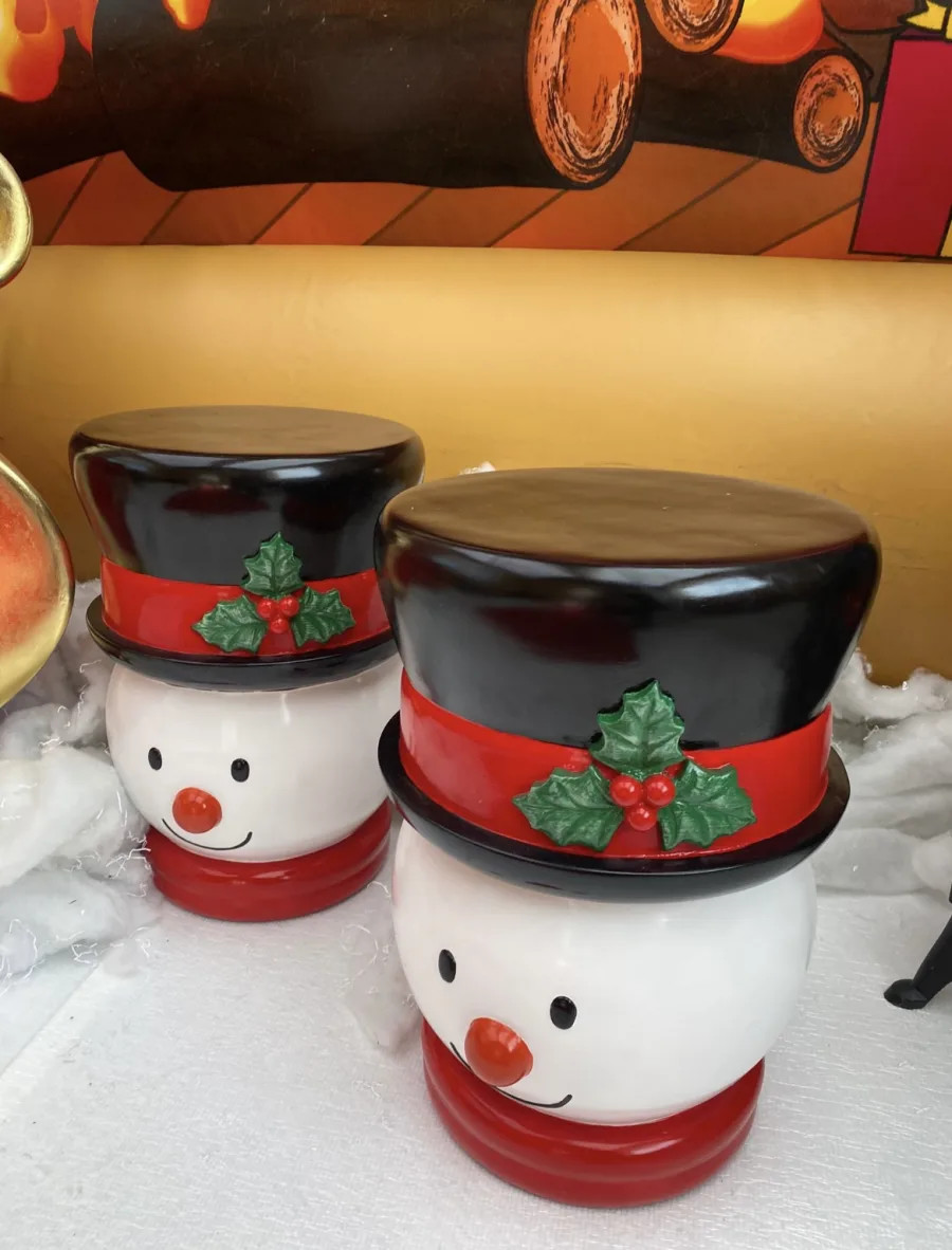 Snowman Stools (Pair) - Life Size Christmas Prop Hire in London, East ...