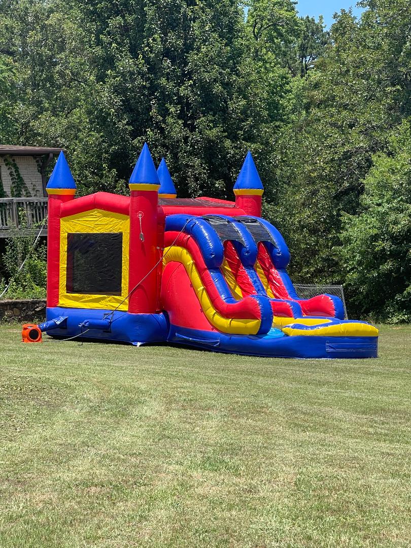 The Maxx WET - Inflatable Hire in Arkansas | HAPPY JUMPERS INFLATABLES ...