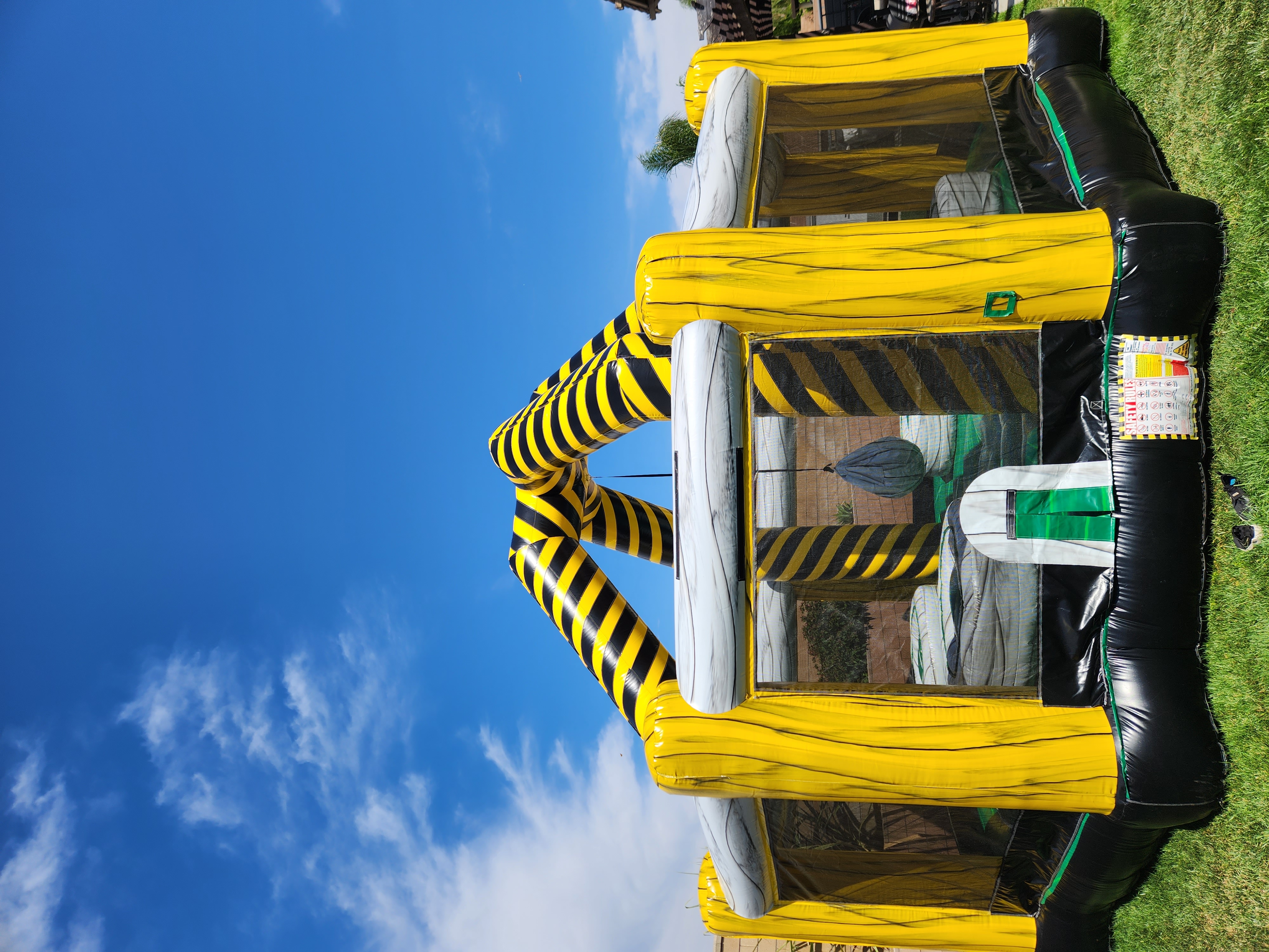 Interactive Games - Hire in CA | Y&Y Event and Party Rental