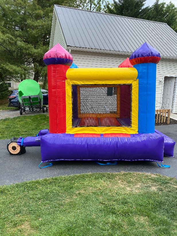 Mini Castle - Hire in Pennsylvania