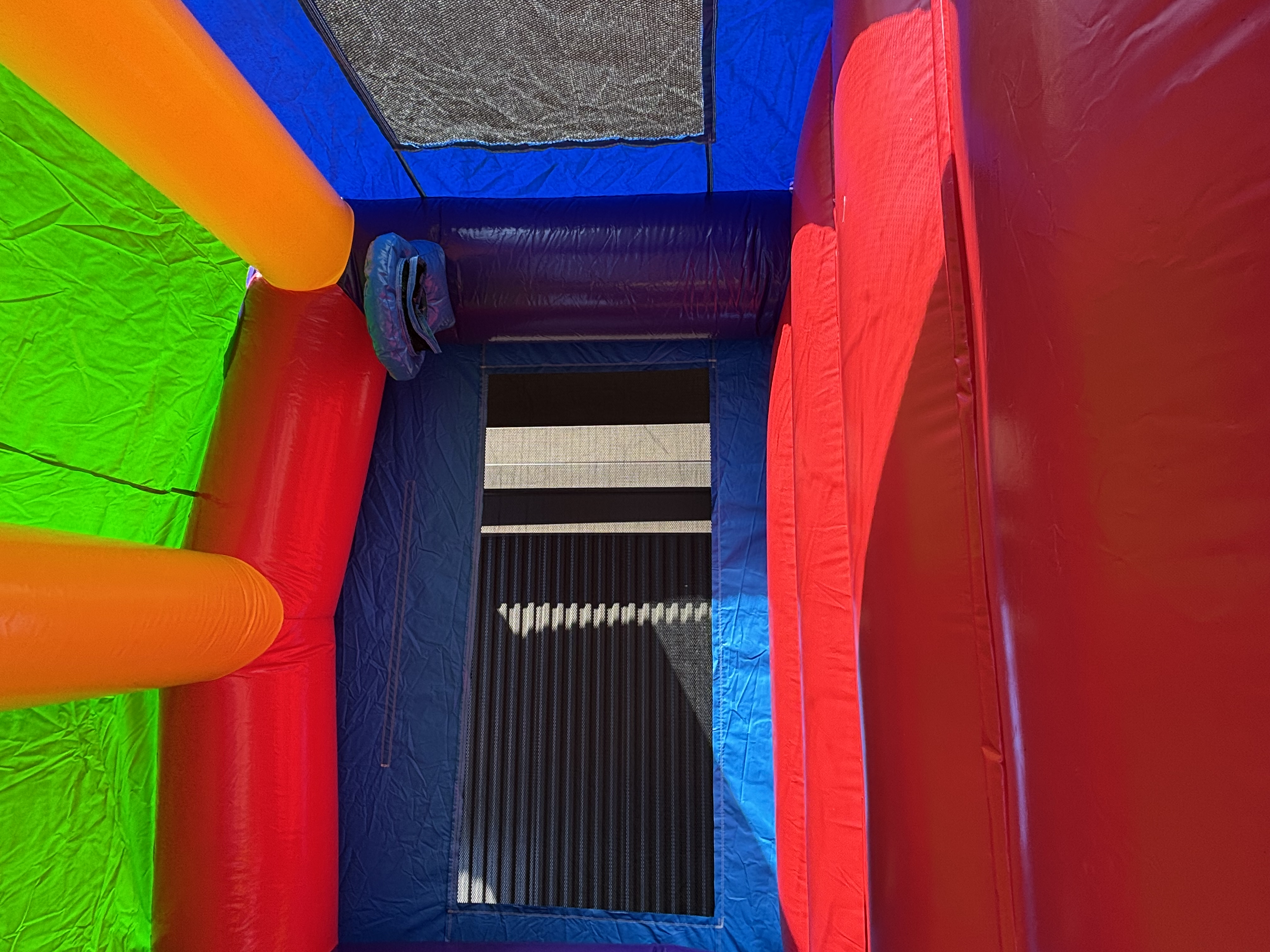 Color Me Lucky Combo - Bounce House Hire in Montgomery, Magnolia ...