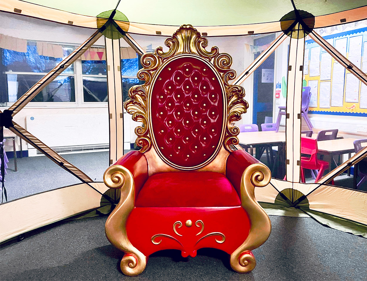 Santa Throne Prop Hire | Christmas Event Centrepiece UK