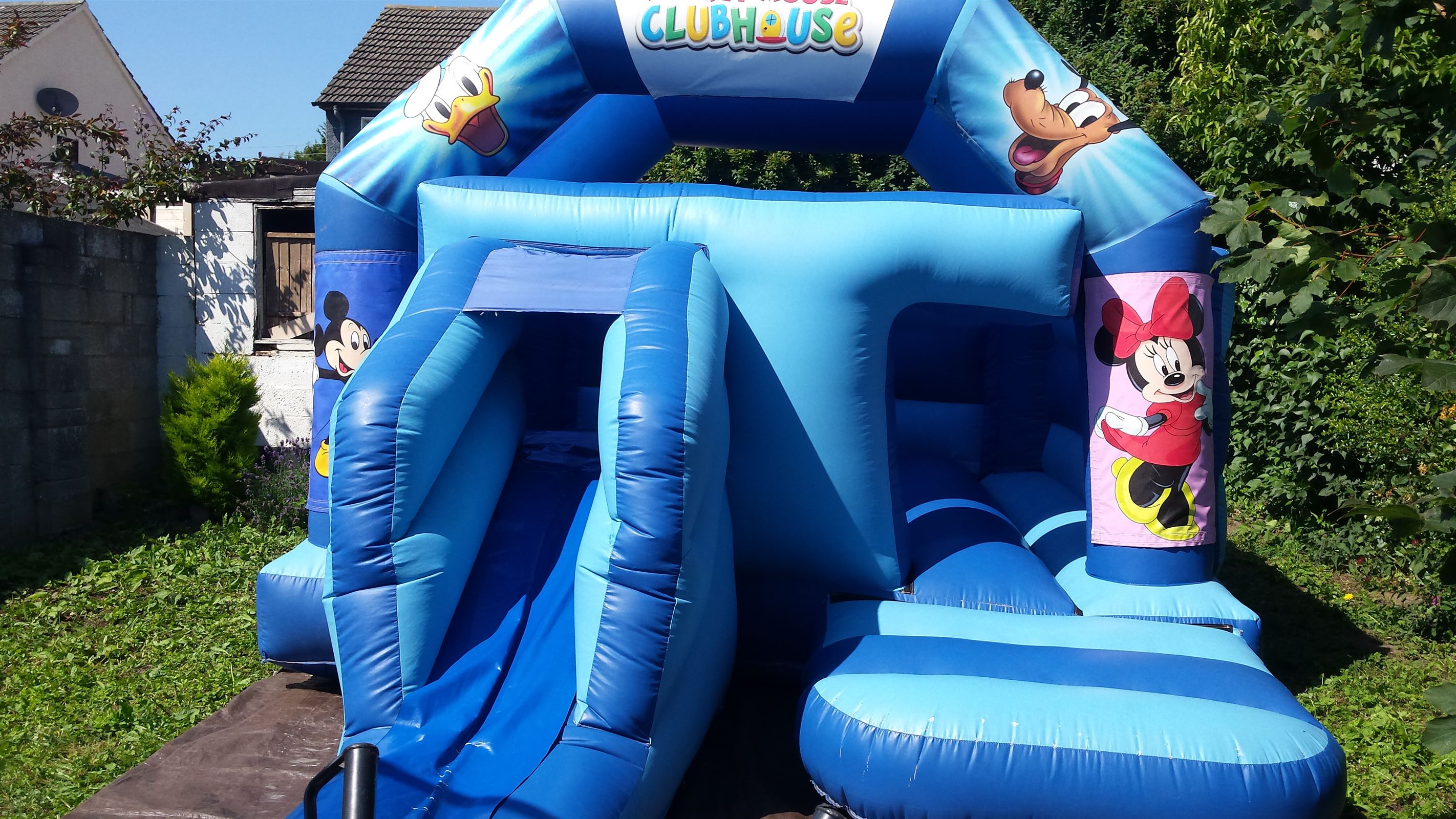 Bouncy Castles with Slide - Bouncy Castle Hire , Food Machines for hire ...