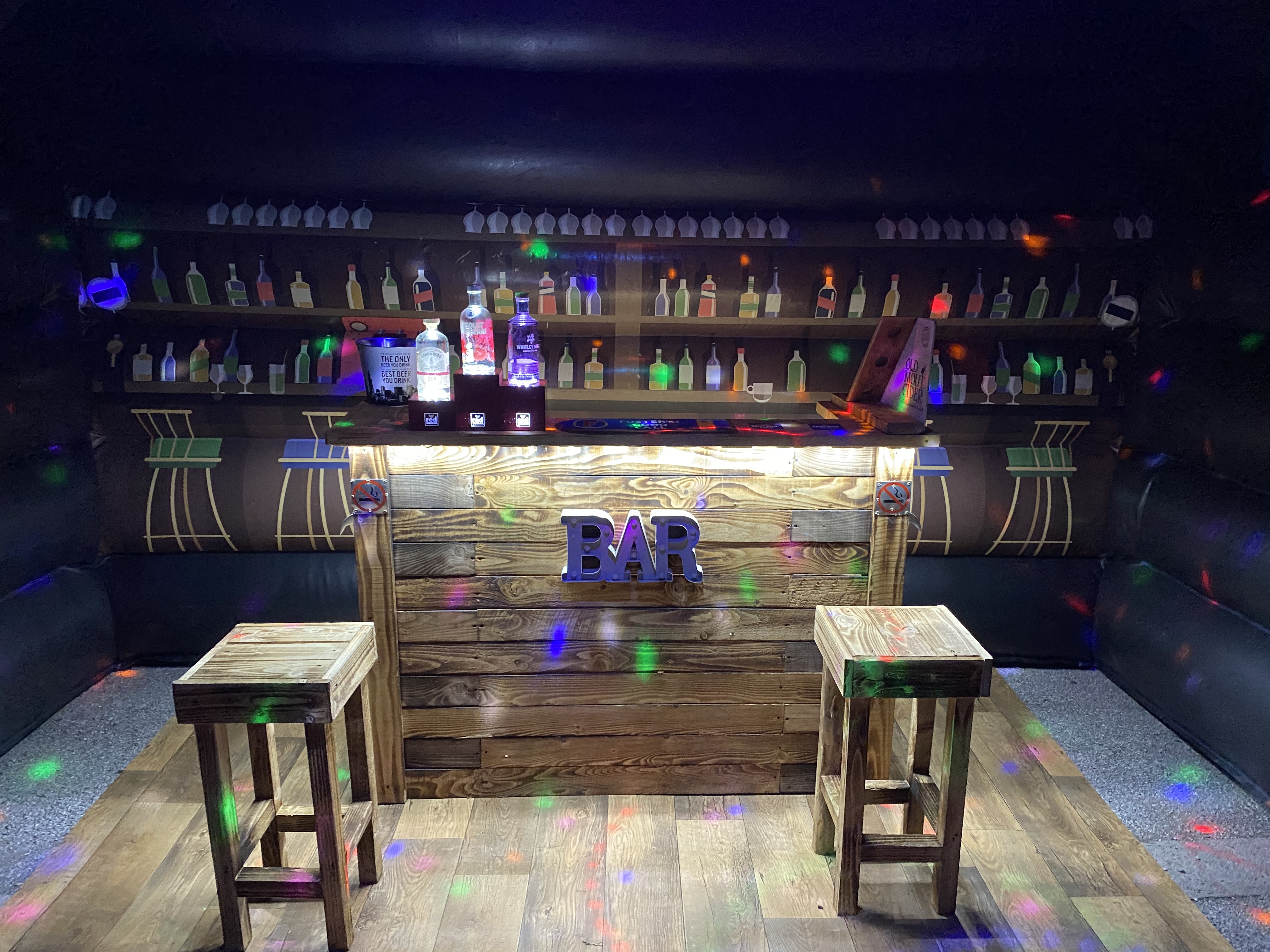 Disco nightclub pub - inflatable pubs tiki bars and gazebos in Hull ...