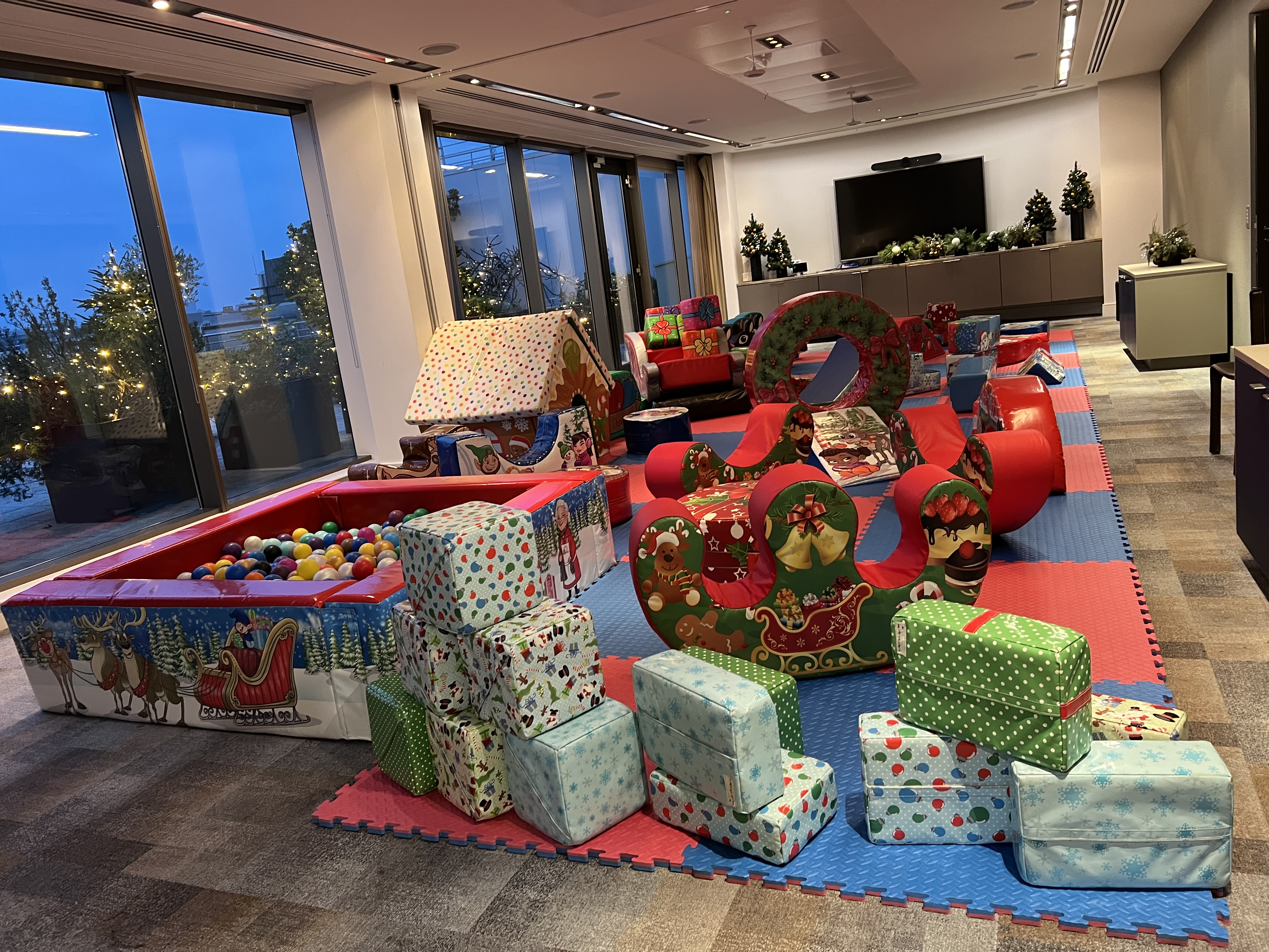 Christmas Soft Play Rental | Children's Party Packages | London