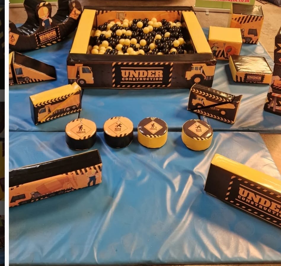 Jcb Digger Soft Play - Hire in County (optional) | Inflatable heaven