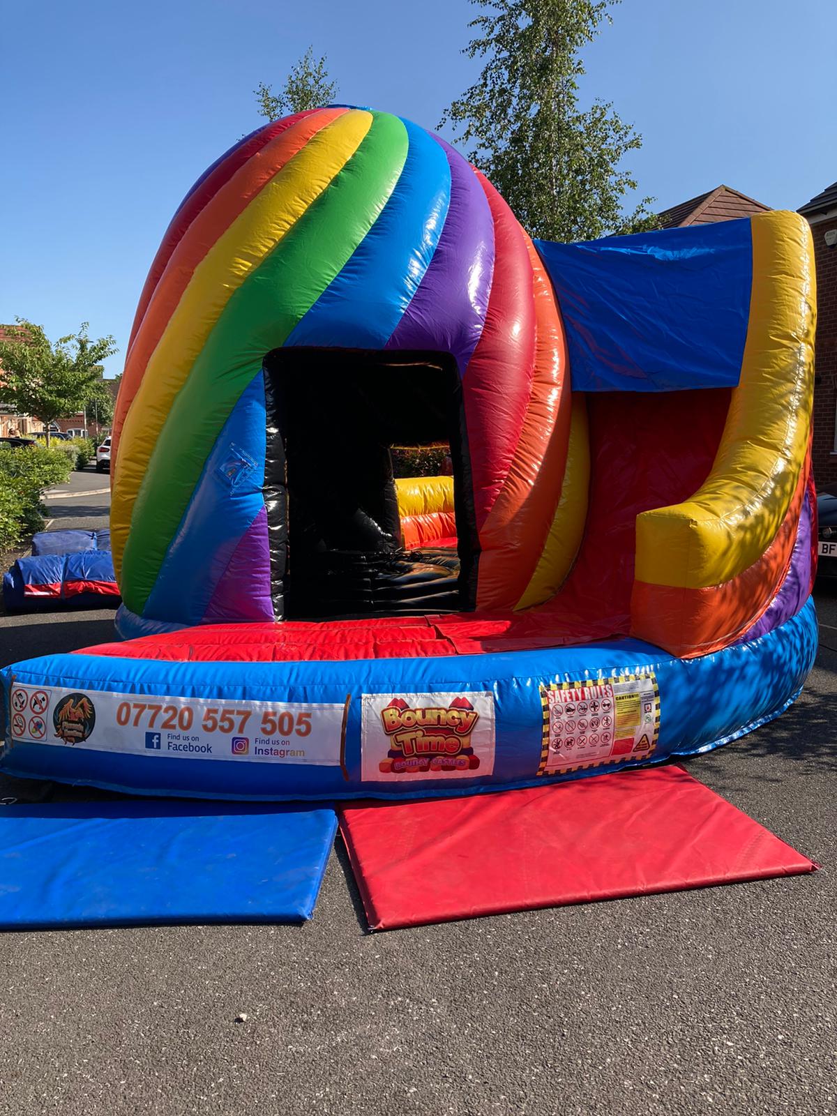 Bouncy castles - Hire in Liverpool