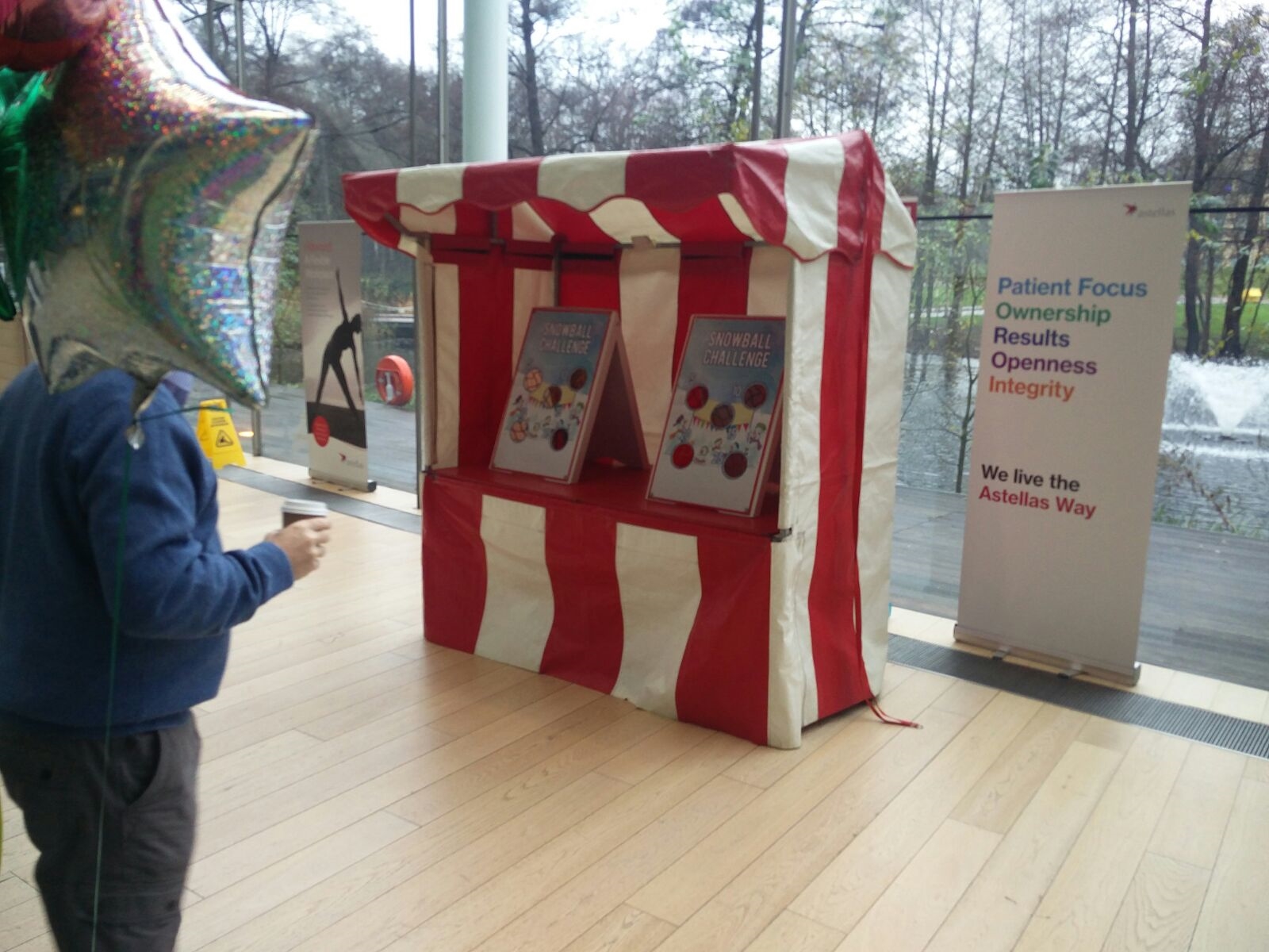 Hire Snowball Challenge, Christmas Snowball Party Games Rent