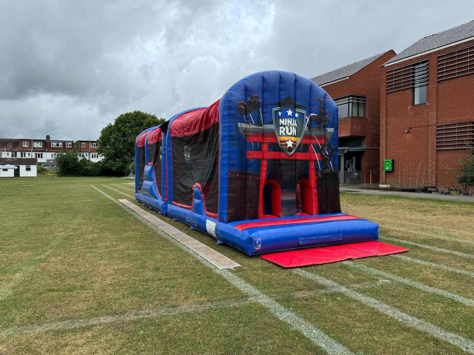Ninja Run 40ft (12.1m) - Hire in Hersham, Walton on Thames, Weybridge ...