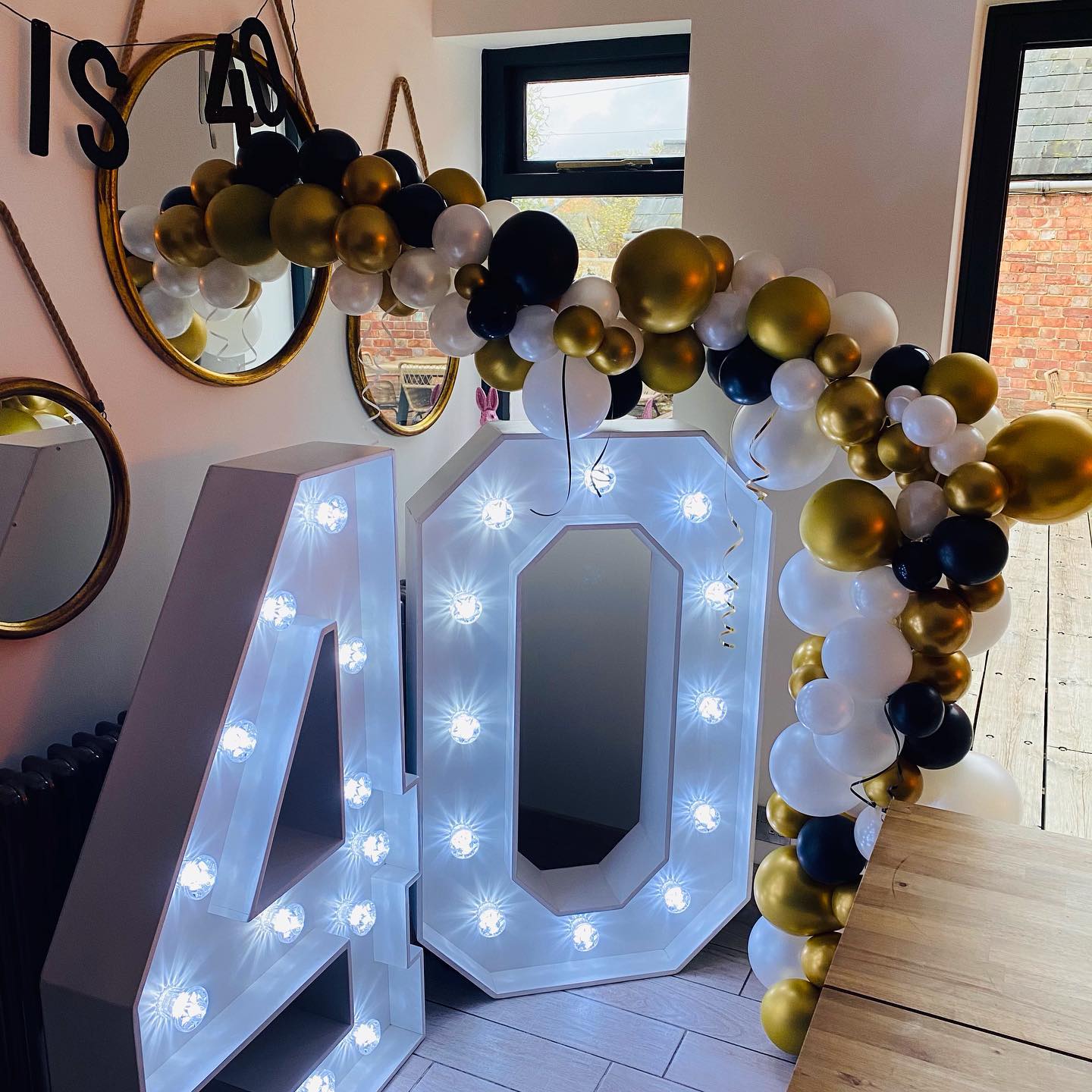 Light Up Number 40 - Disco & Bouncy Castle Hire in Wellingborough ...