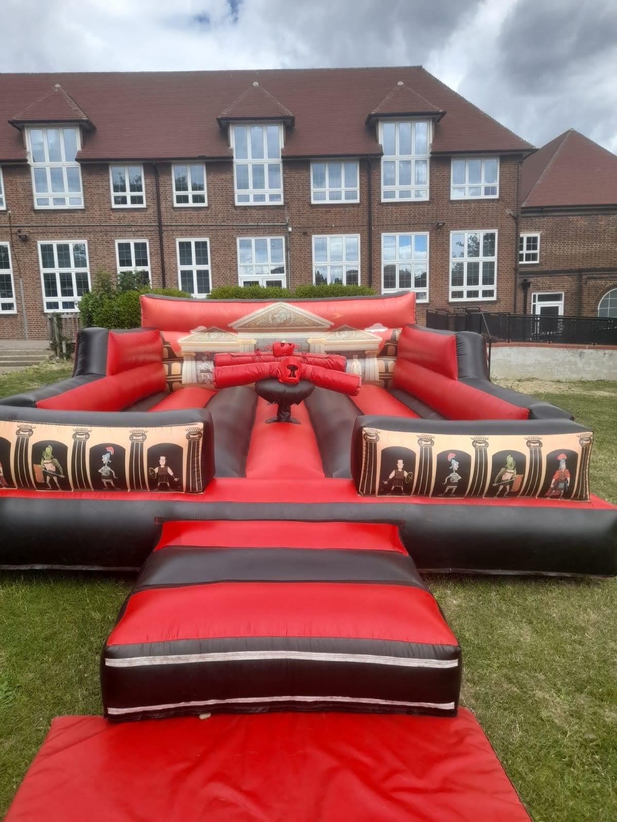 15ft x 20ft Gladiator Duel - Bouncy Castle Hire And Soft Play Hire in ...
