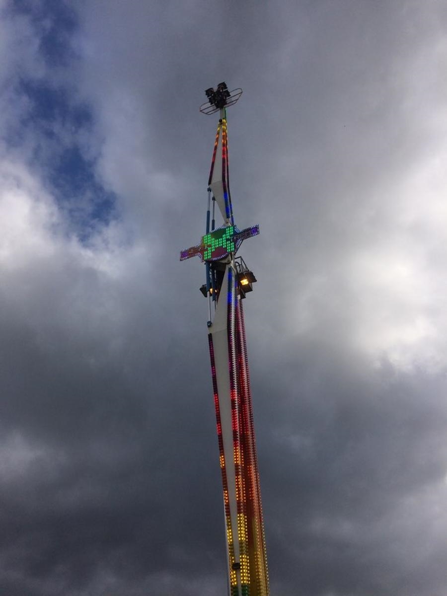 Xtreme Booster - Bouncy Castle Hire, Fairground Attractions and Photo ...