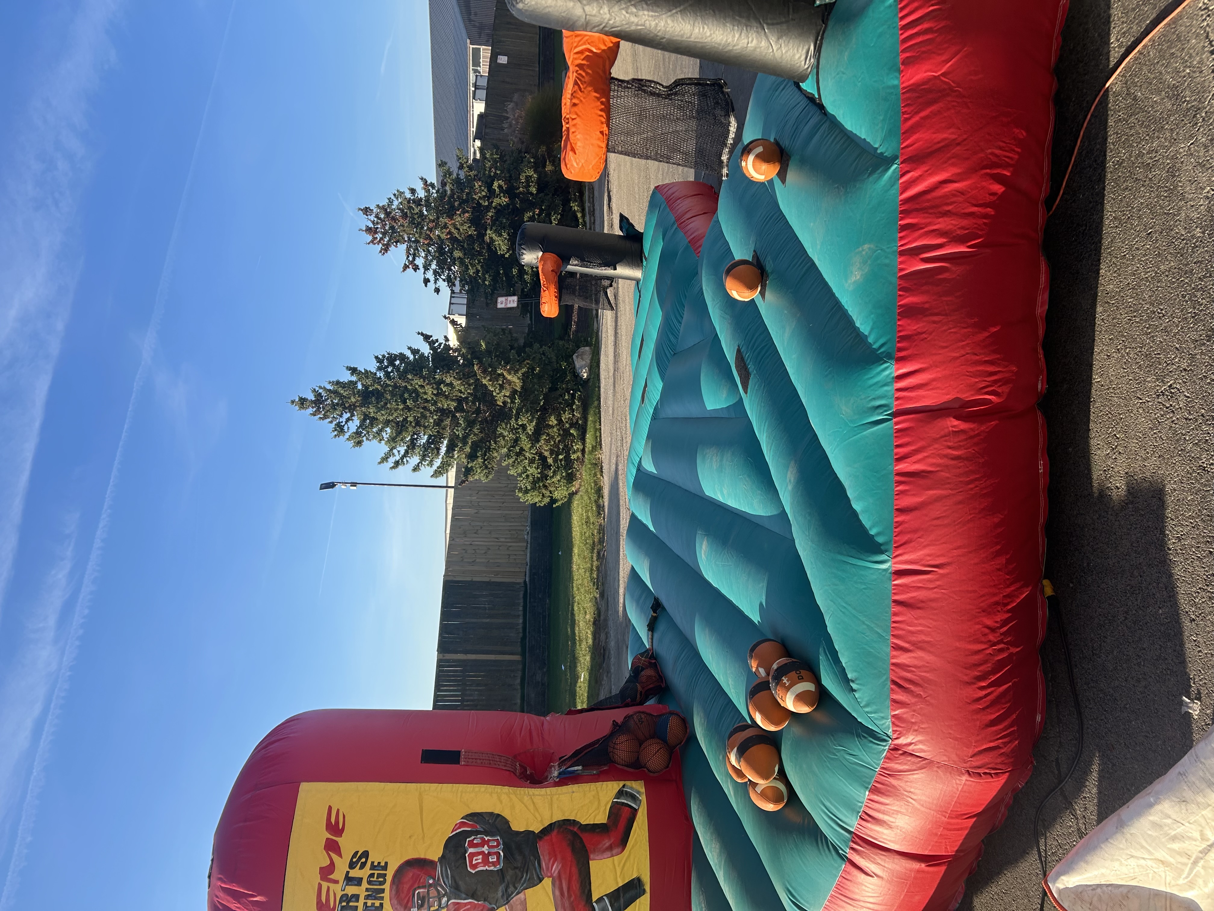 Extreme Bungee Basketball Game- 4 Person - Inflatable and Bounce House ...