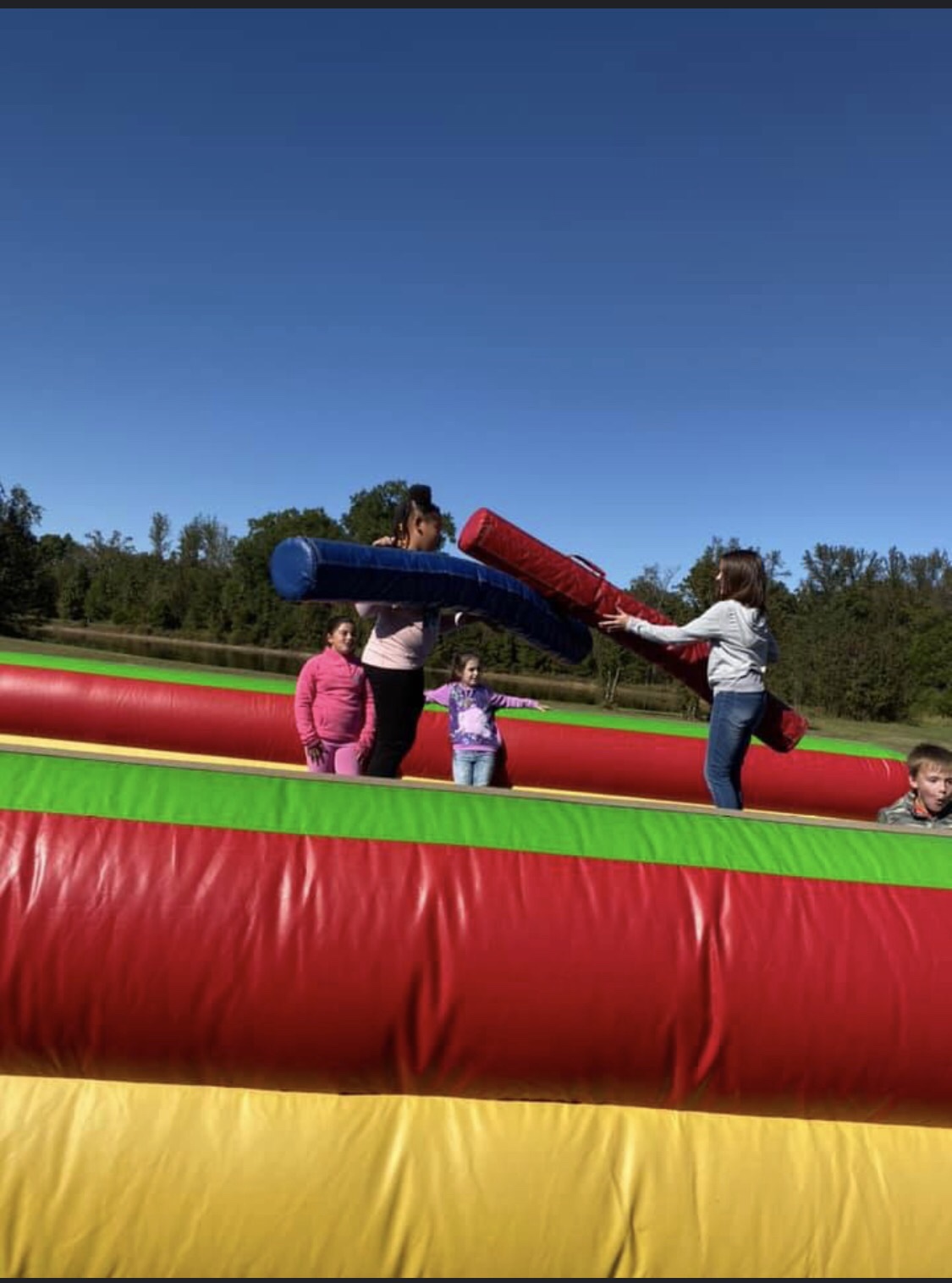 Bungee Run & Jousting Fun - Inflatable Hire in Arkansas | HAPPY JUMPERS ...