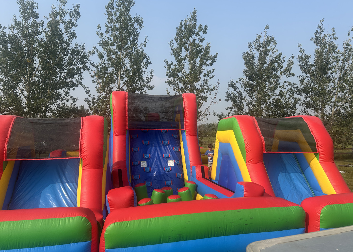 X Obstacle Course (3x pieces) - Hire in Calgary | Bounce it! Party Rentals