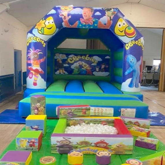 CBeebies Bouncy Castle & Teletubbies Soft Play Package - Bouncy Castle ...