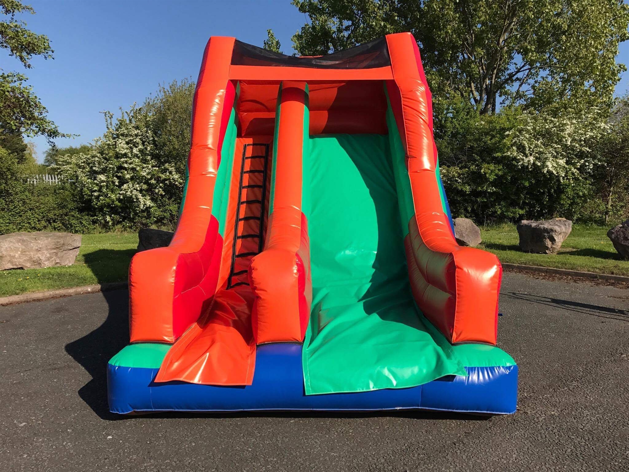 Inflatable Slides for hire in Scunthorpe, Doncaster