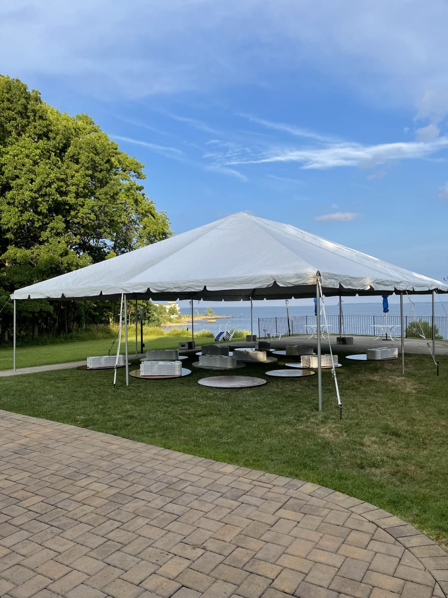 30x40 Tent Rental - Spacious & Pole-Free | Bounce House Kingz Tents