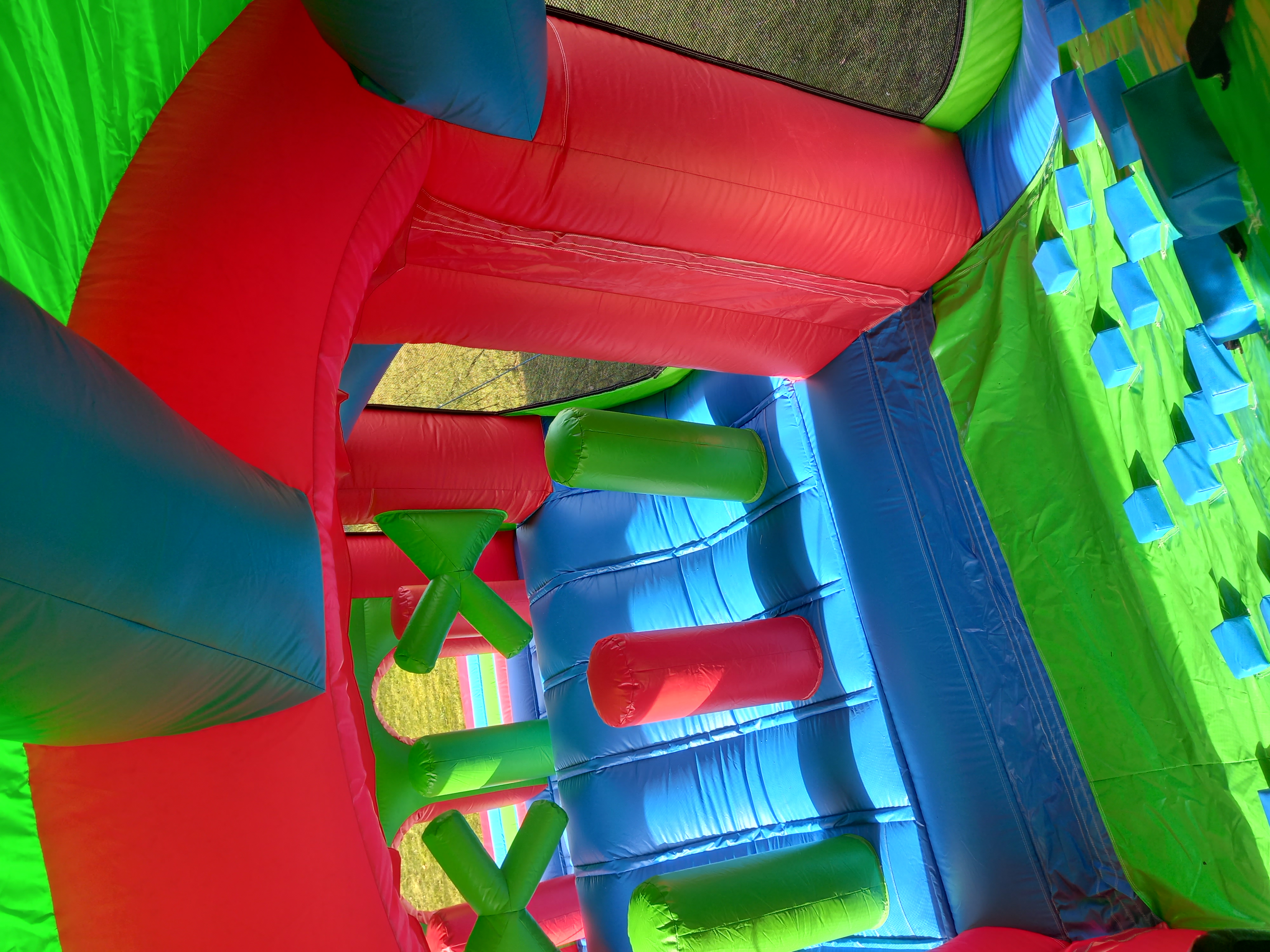 Rainbow HIGH SLIDE Obstacle Course