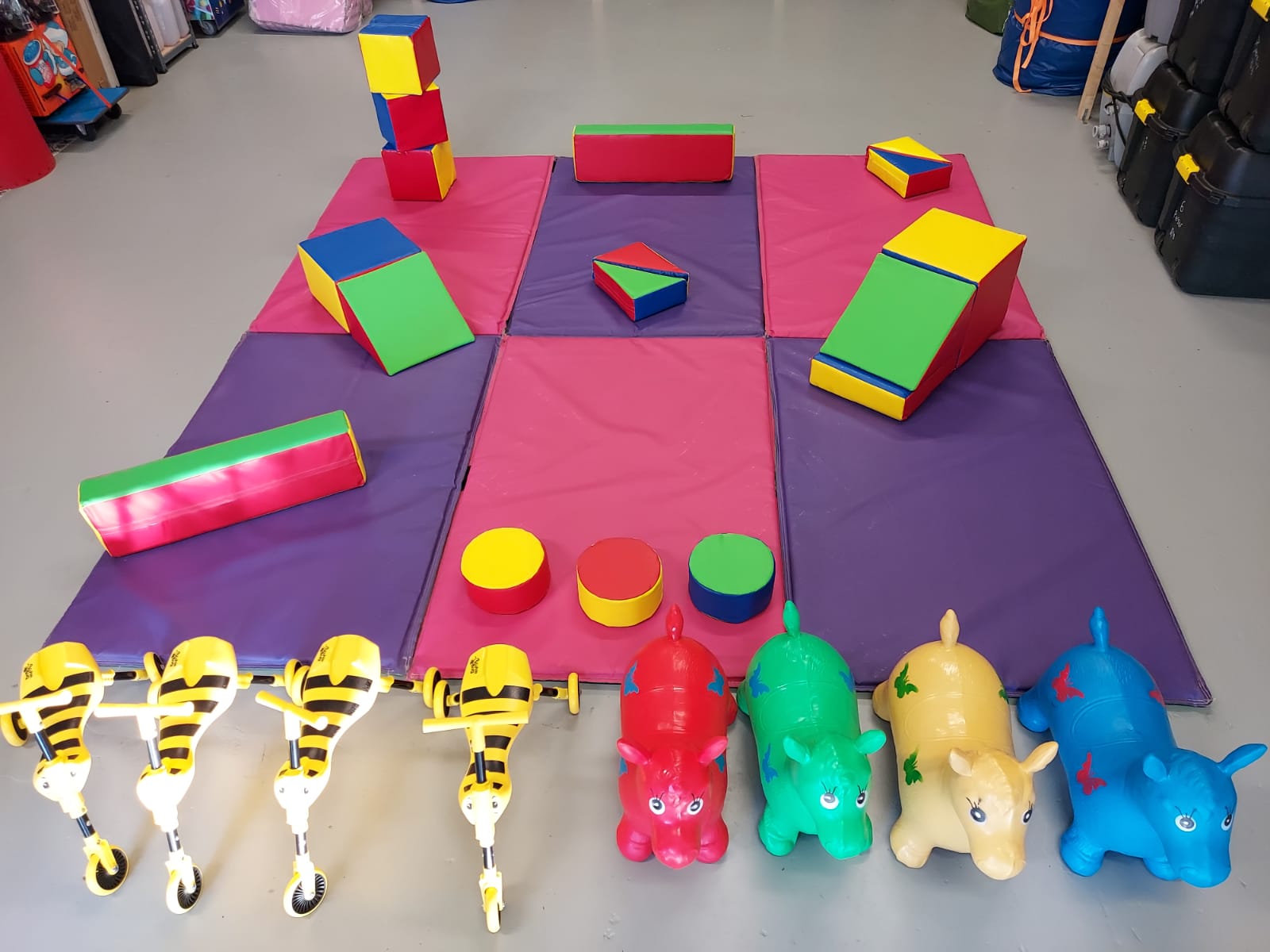 Rainbow Soft play Set - Bouncy Castle Hire in Nottinghamshire/Derby