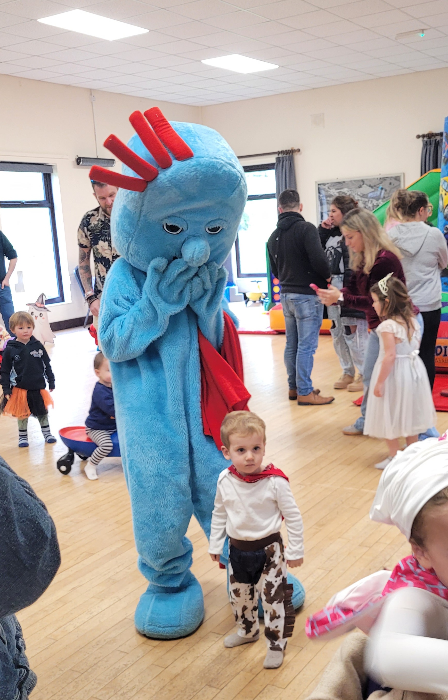 Iggle Piggle Mascot Character Visit Bristol