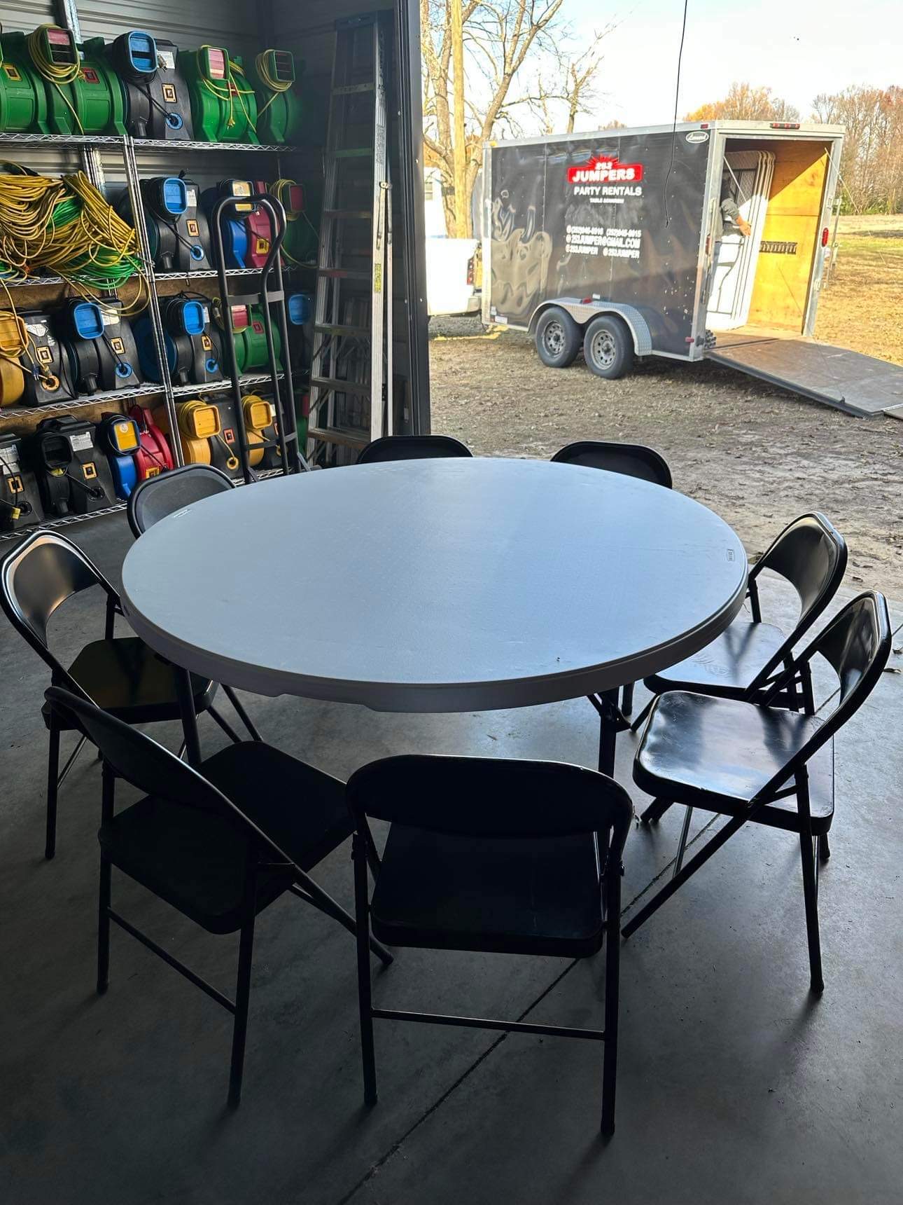 5 FT Round tables - Party Rentals in Albertson | 252 Jumper Party Rental