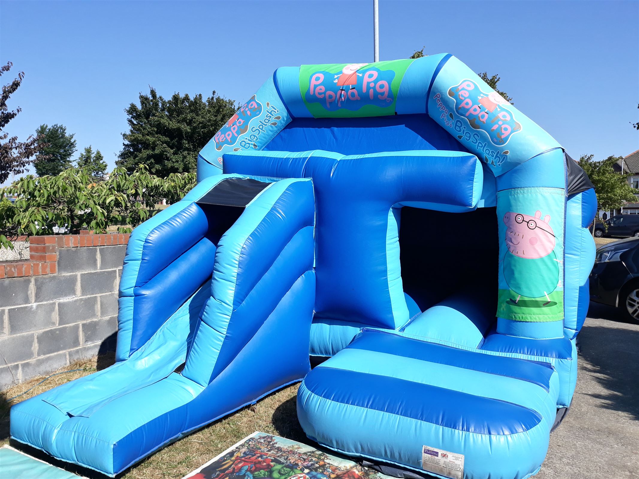 Bouncy Castles For Boys - Bouncy Castle Hire , Food Machines for hire ...