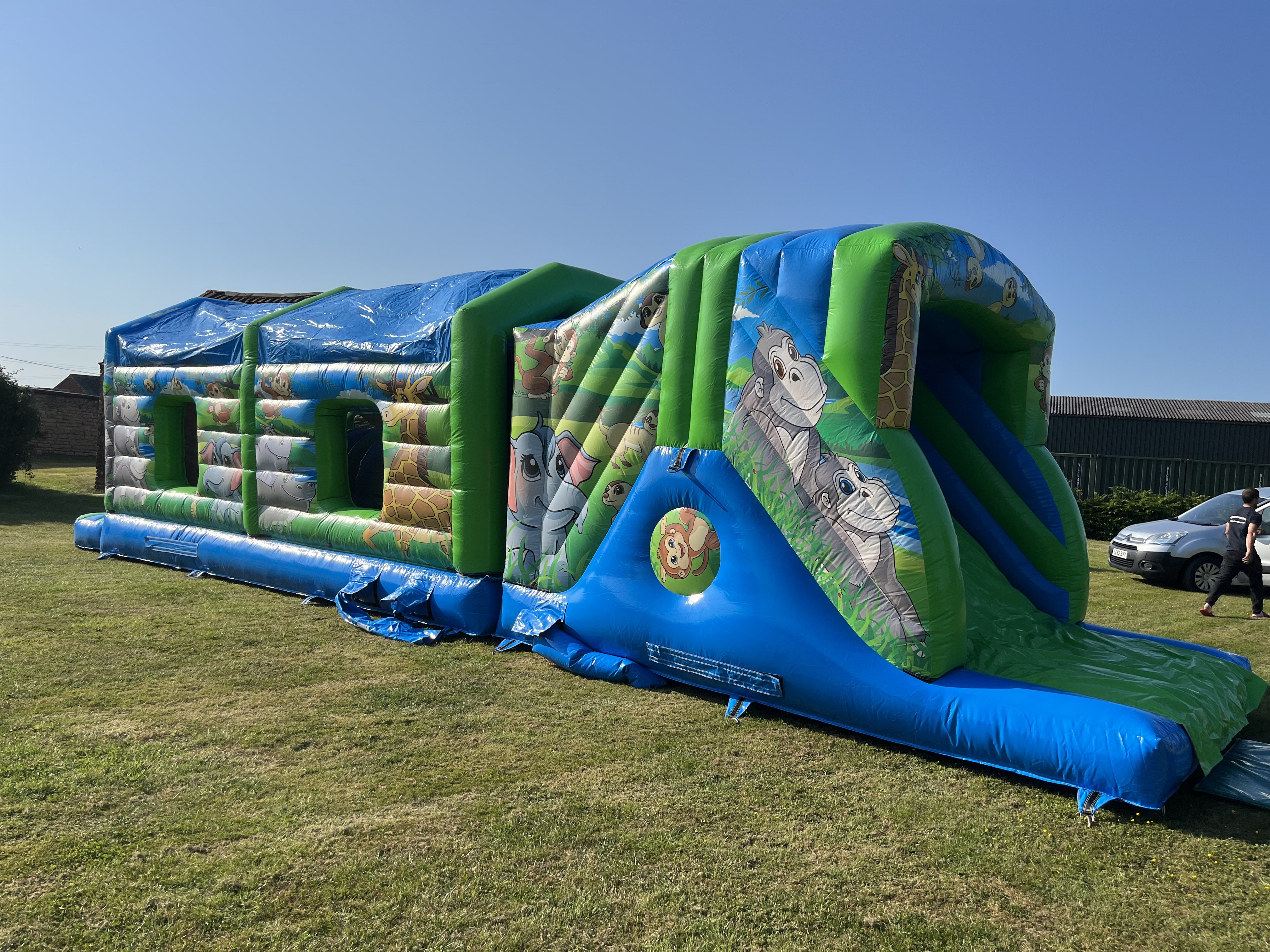 Obstacle/Assault Courses - Hire in northampton | elliotts castles