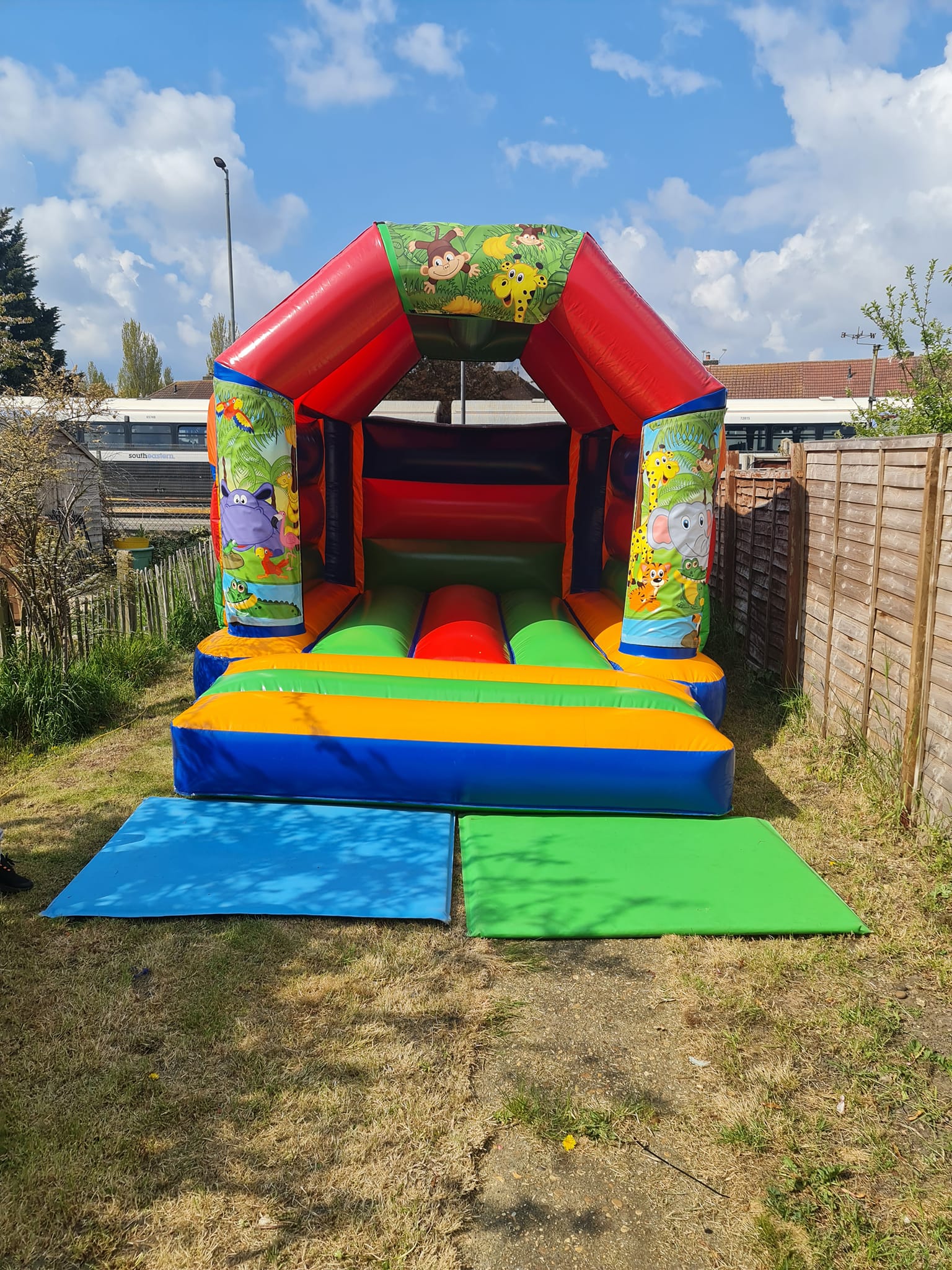Bouncy Castle hire Greenwich