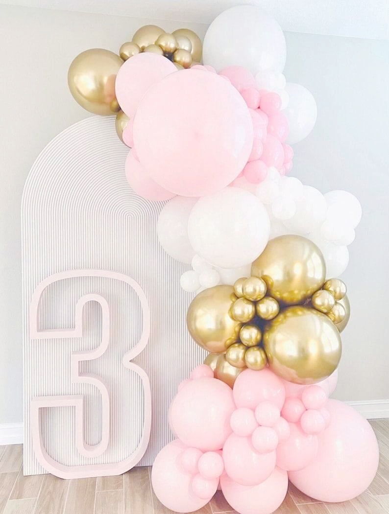 Backdrops, Balloon Arches, Balloon Garland | Houston, TX